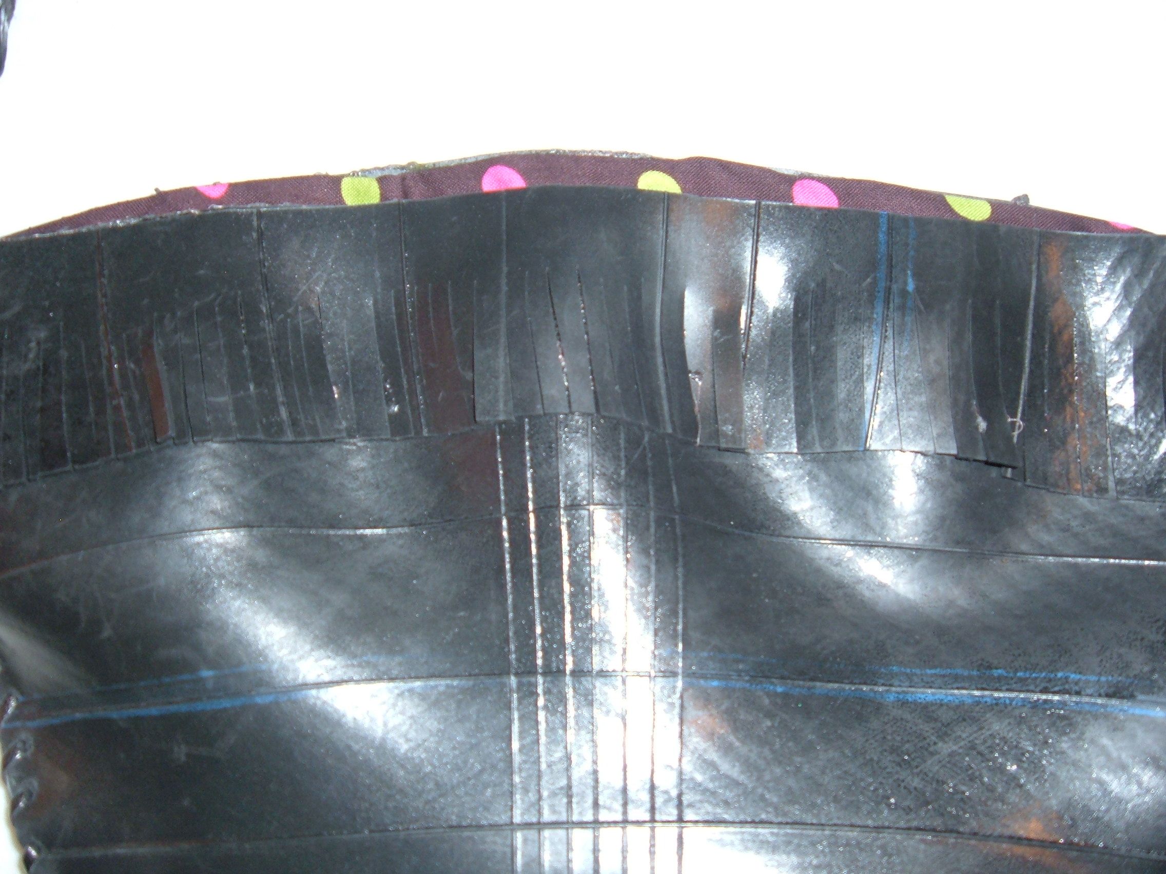 STYLISH INNER TUBE PURSE : 18 Steps (with Pictures) - Instructables