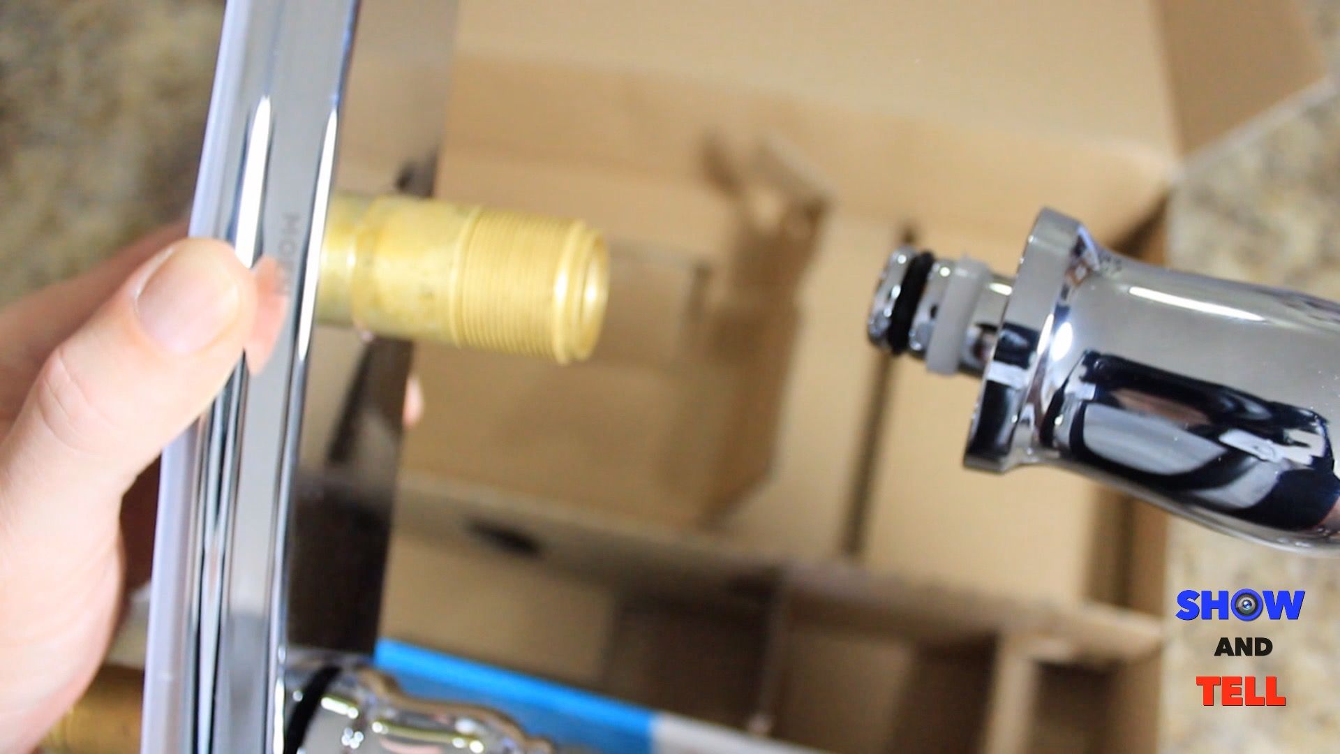 How to Replace a Kitchen Sink Faucet : 20 Steps (with Pictures ...