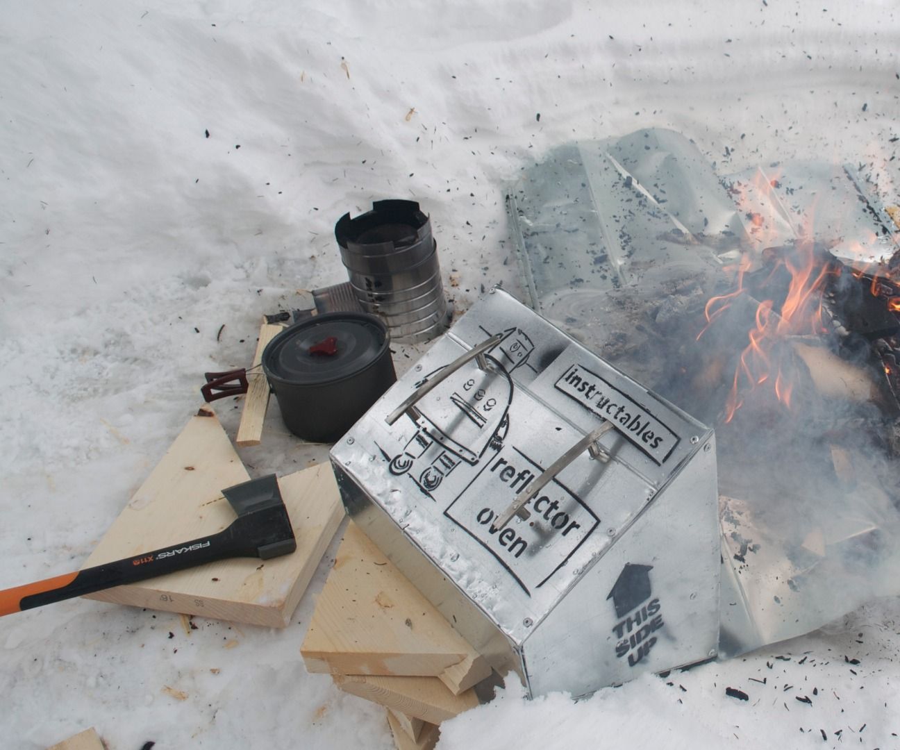 Reflector Oven for Campfires : 10 Steps (with Pictures) - Instructables