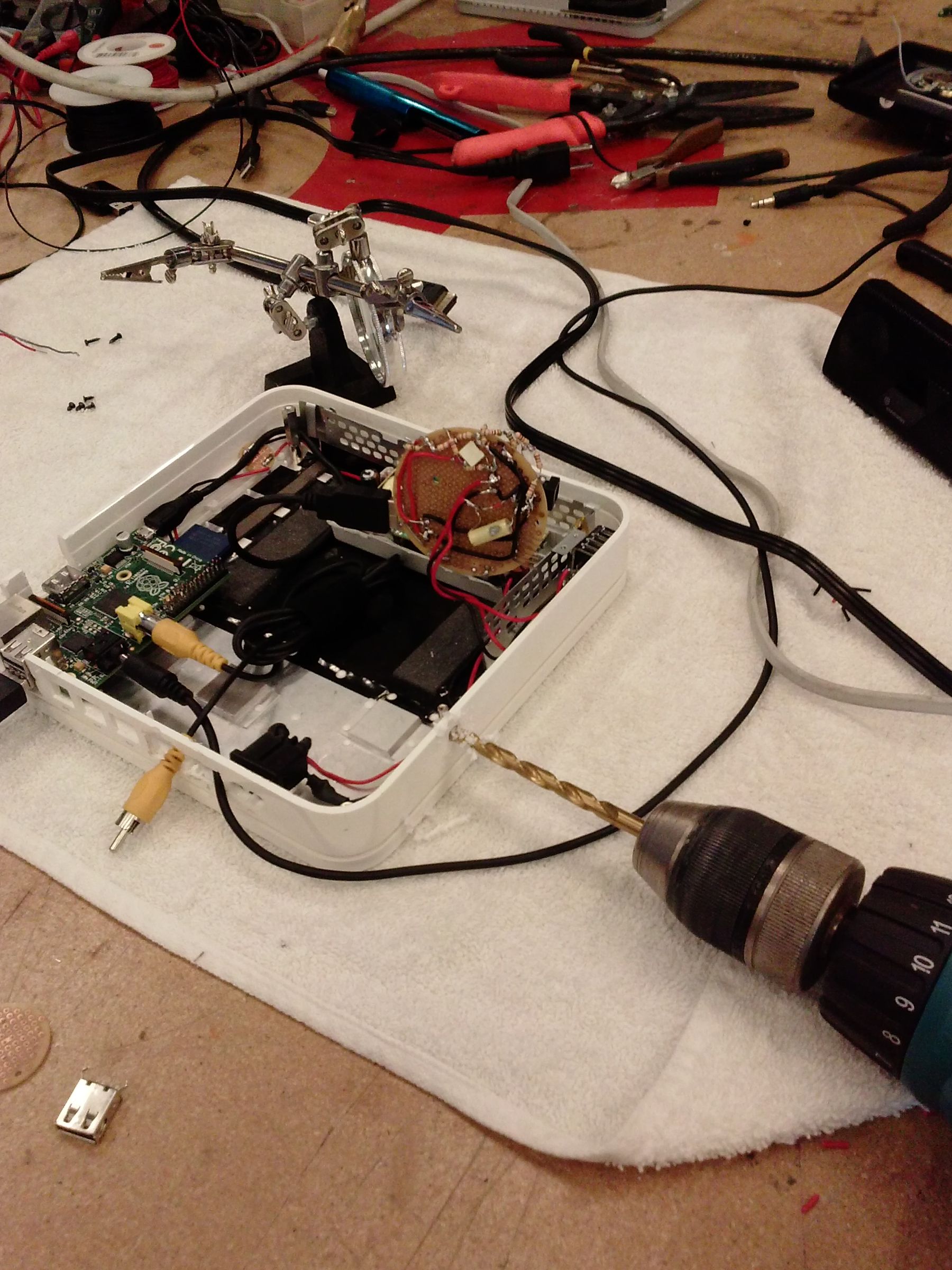 How to Hack an Apple Time Capsule With a Raspberry Pi : 13 Steps ...