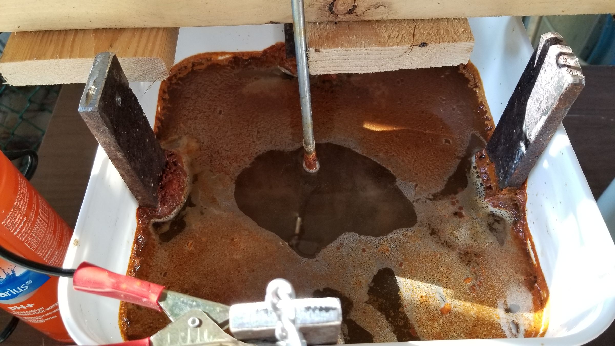 RUST!!! Removal. Using Electrolysis. : 28 Steps (with Pictures ...