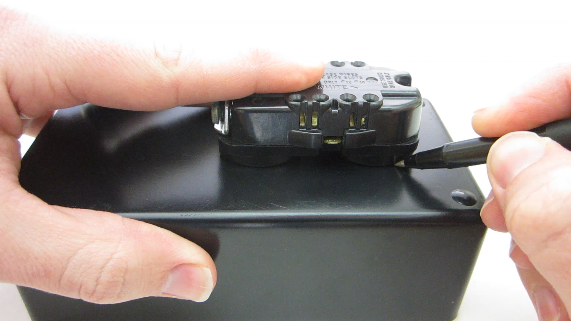 Adjustable Power Outlet : 6 Steps (with Pictures) - Instructables