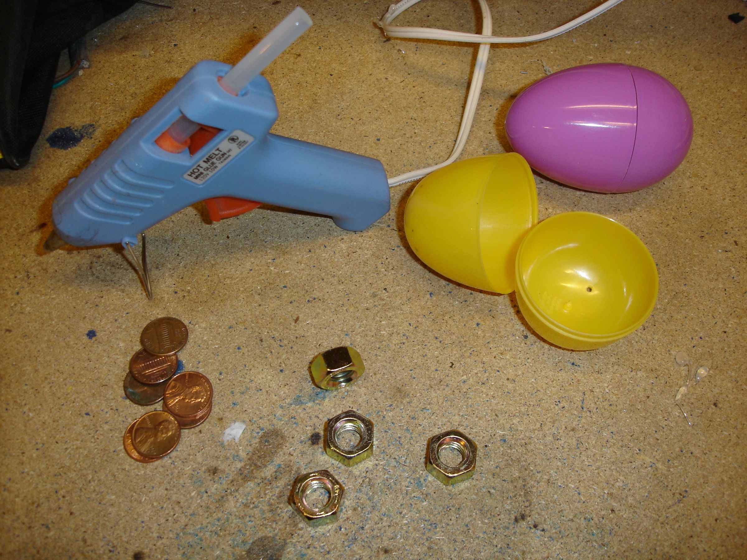 Make Your Own Egg Weeble Wobble Toys : 3 Steps - Instructables