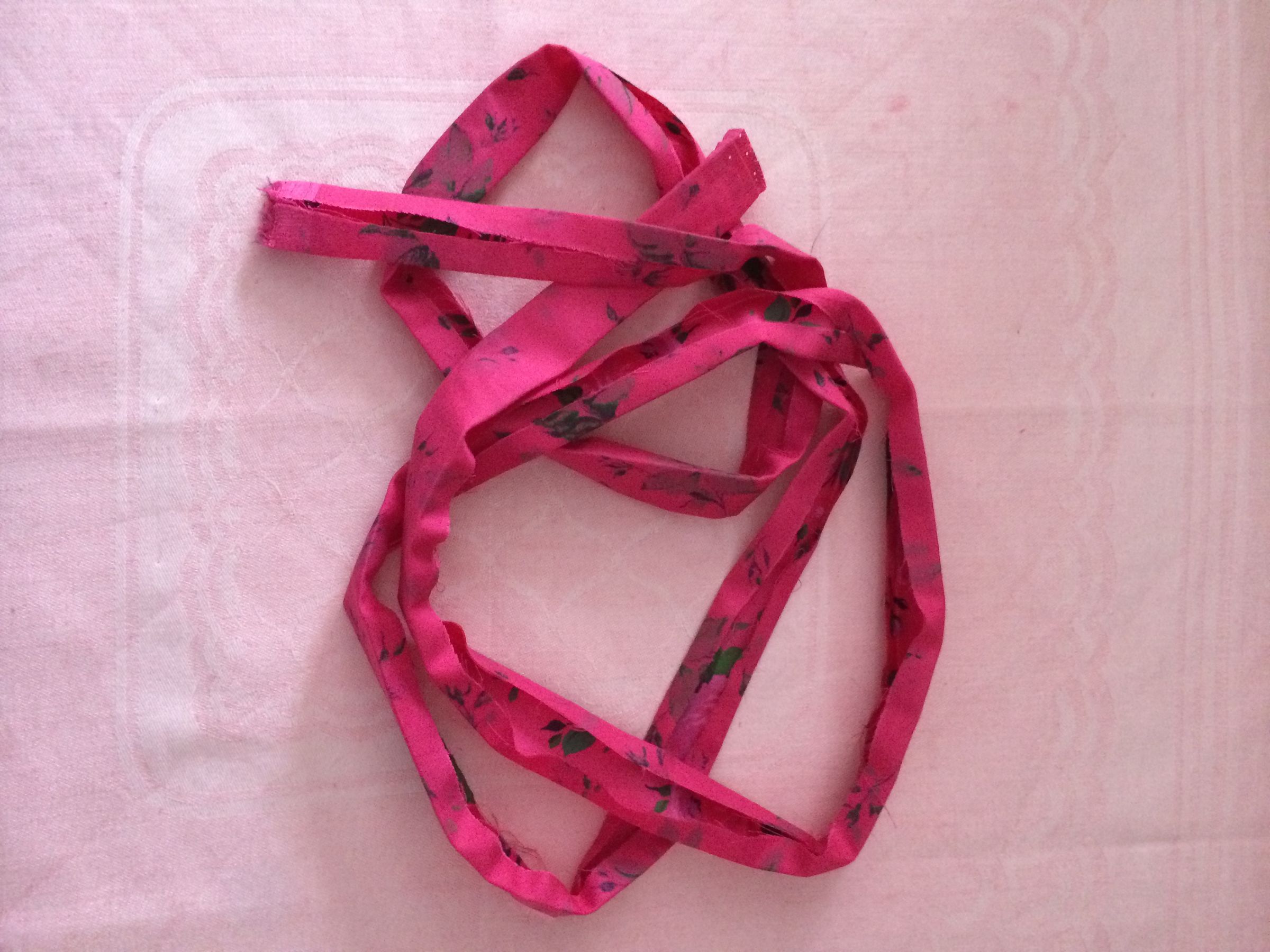 How to Sew Shoelaces : 5 Steps (with Pictures) - Instructables