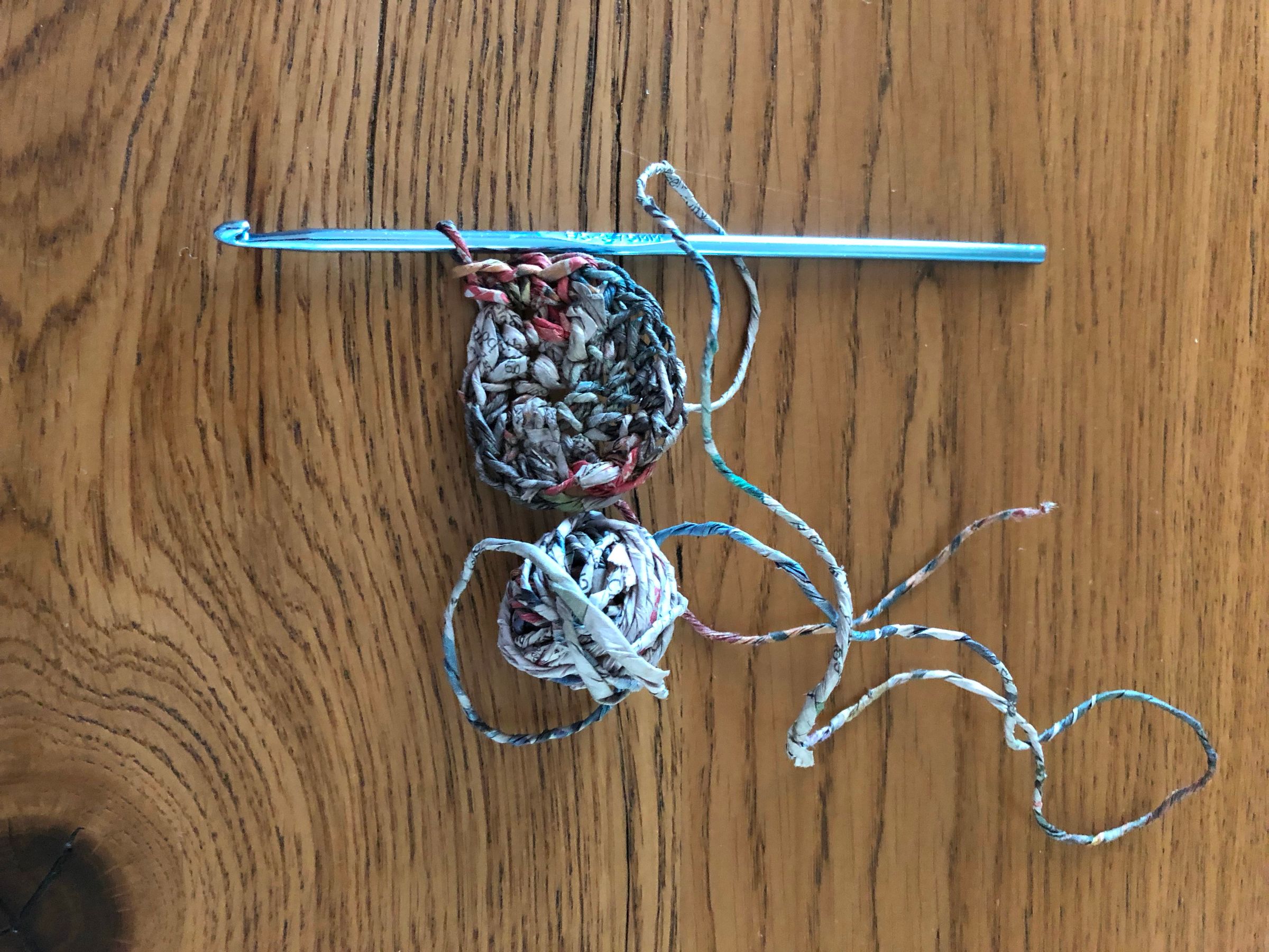 Hand Spun Newspaper Yarn : 9 Steps (with Pictures) - Instructables