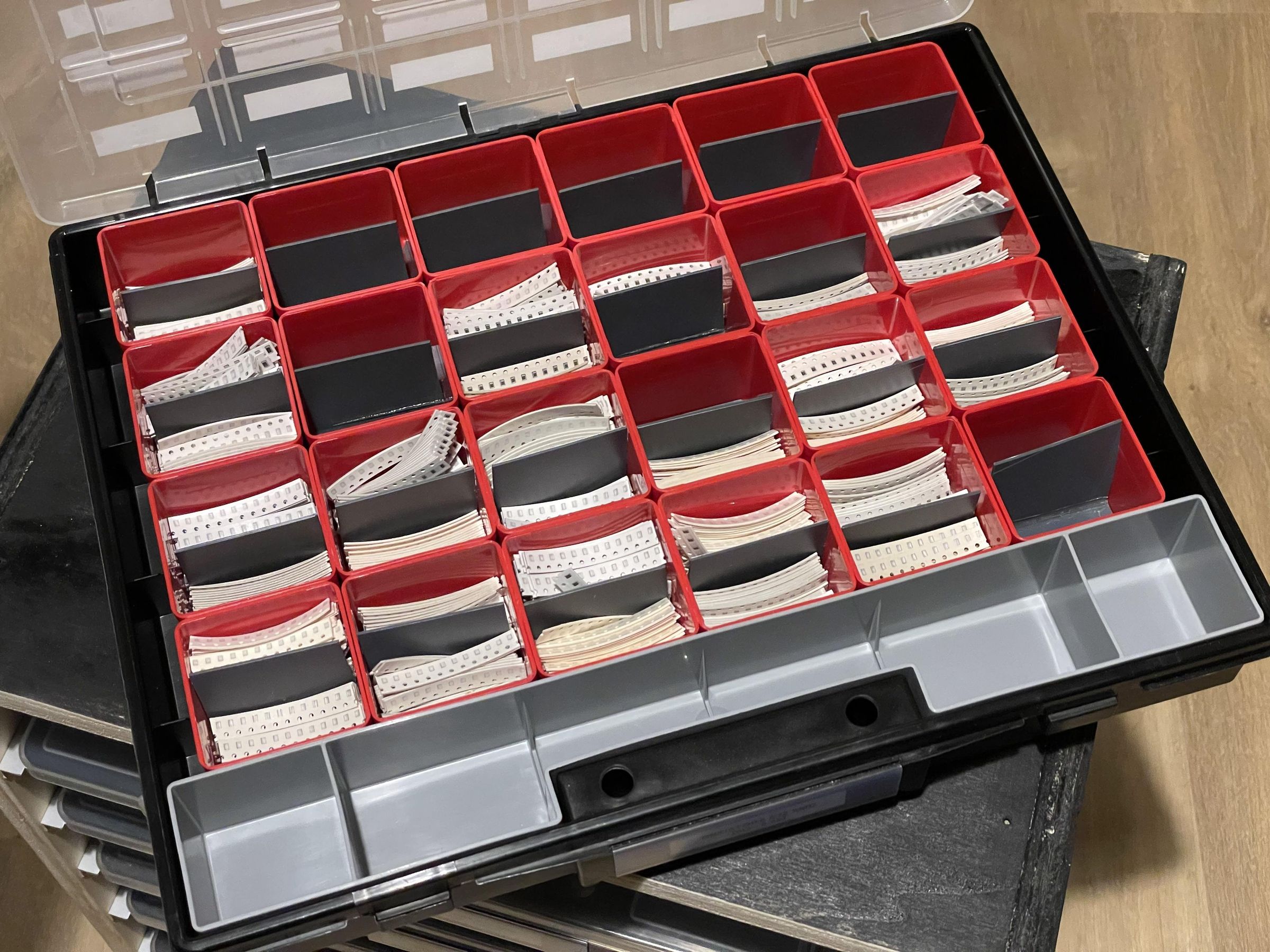 The (almost) Perfect Rack Organizer for Electronic Components and Other ...