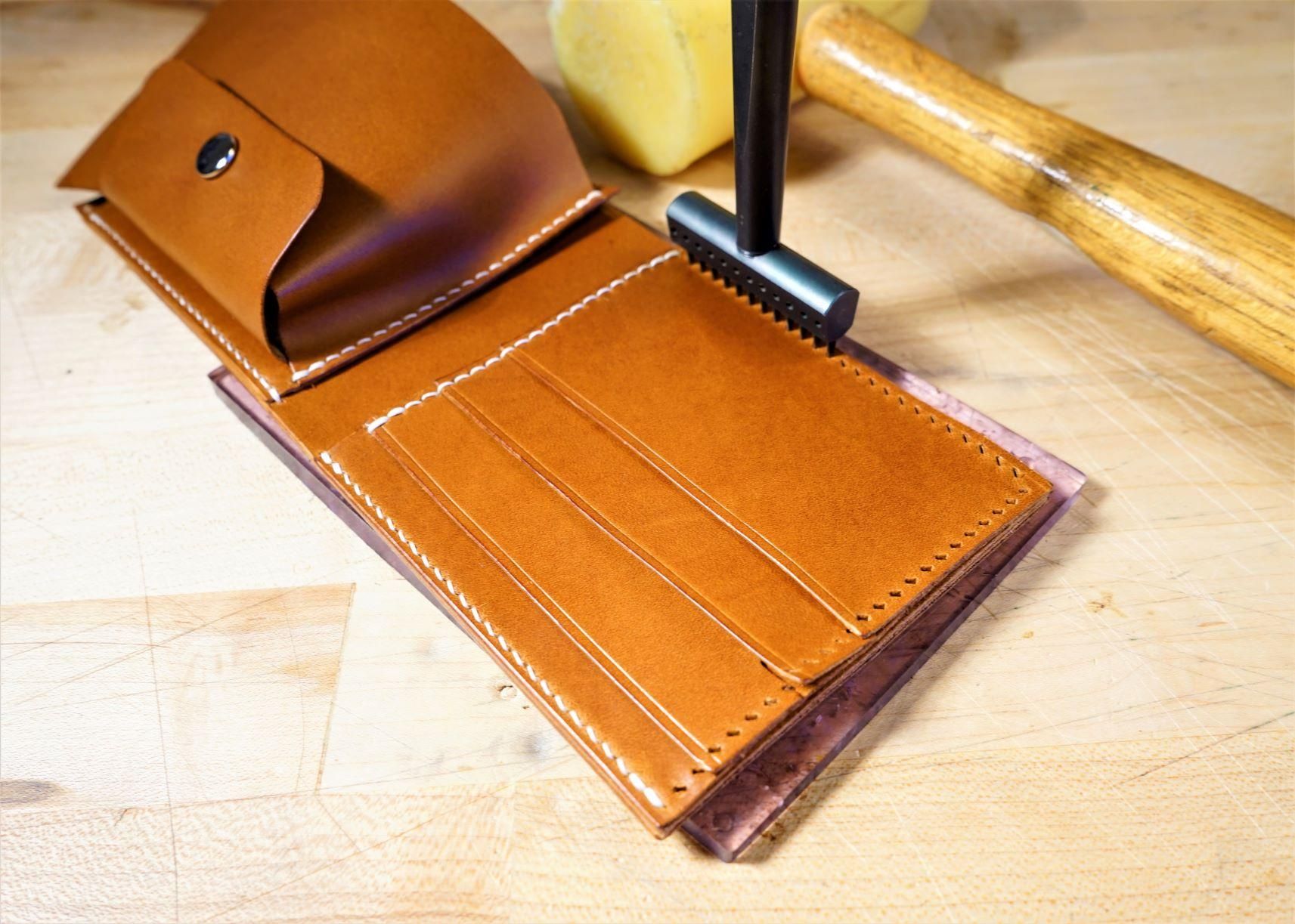Leather Coin Pouch Wallet : 14 Steps (with Pictures) - Instructables