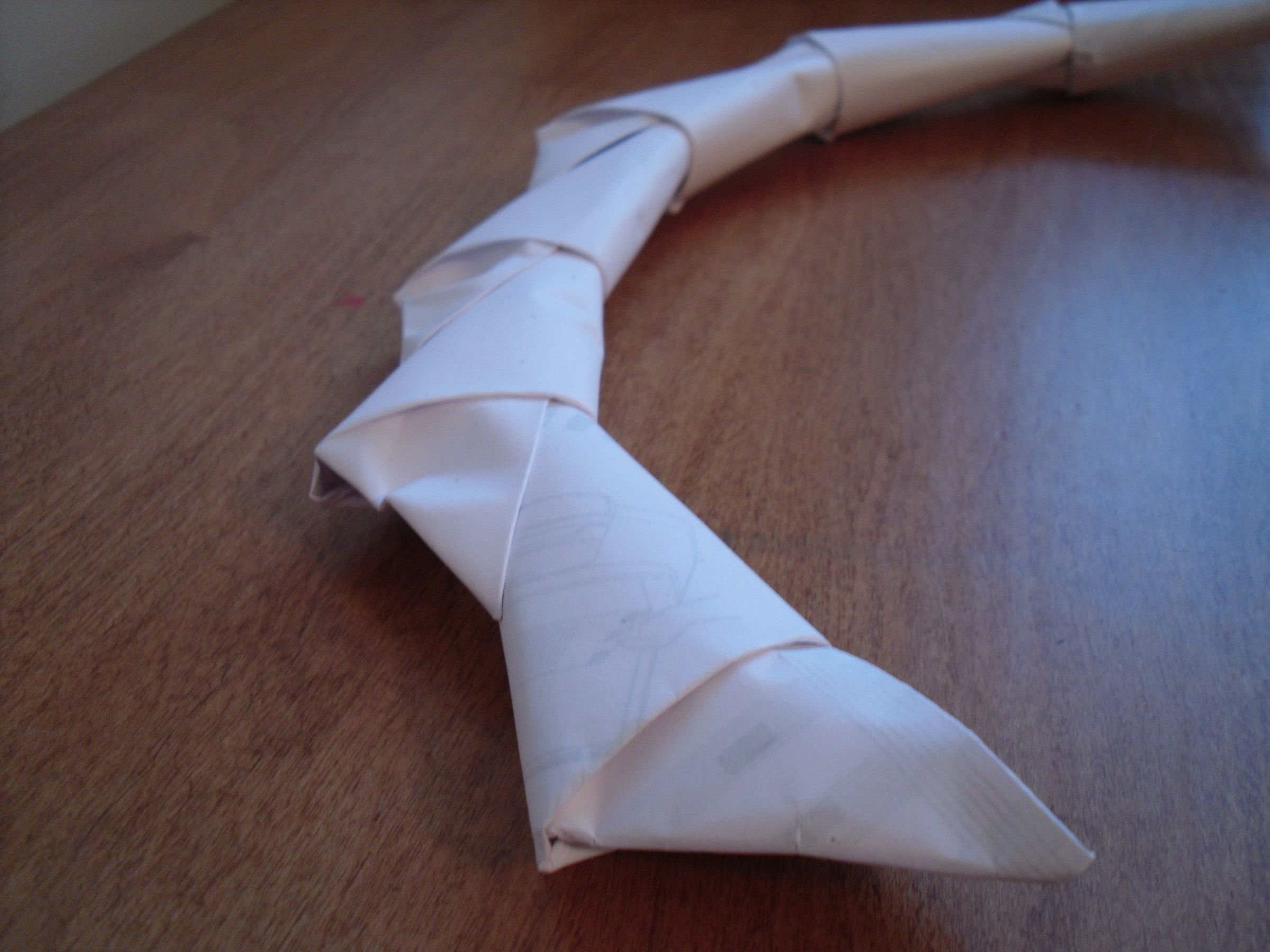 Origami Finger Claw : 4 Steps - Instructables