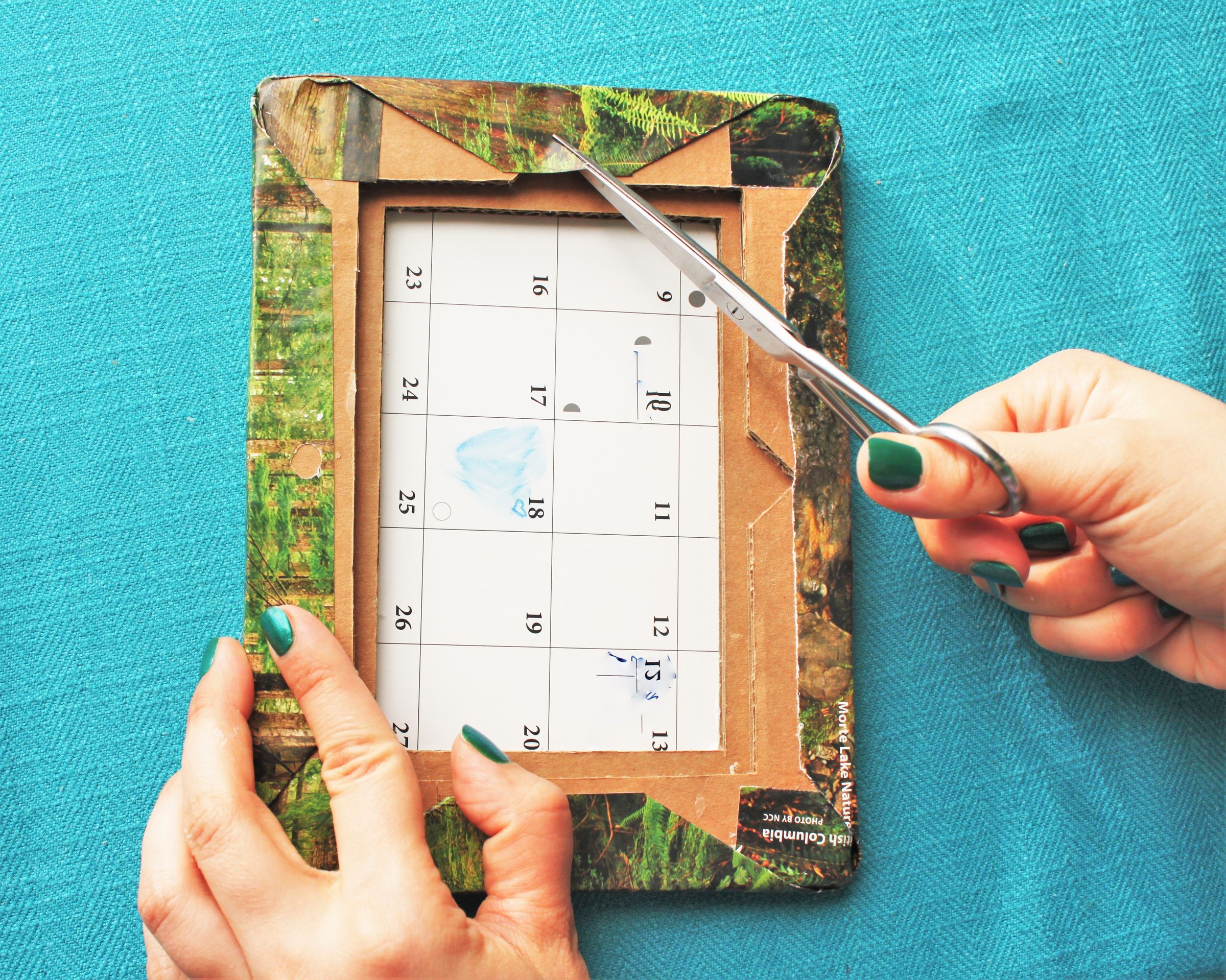 DIY PICTURE FRAME From Cardboard and Decorative Materials : 14 Steps ...