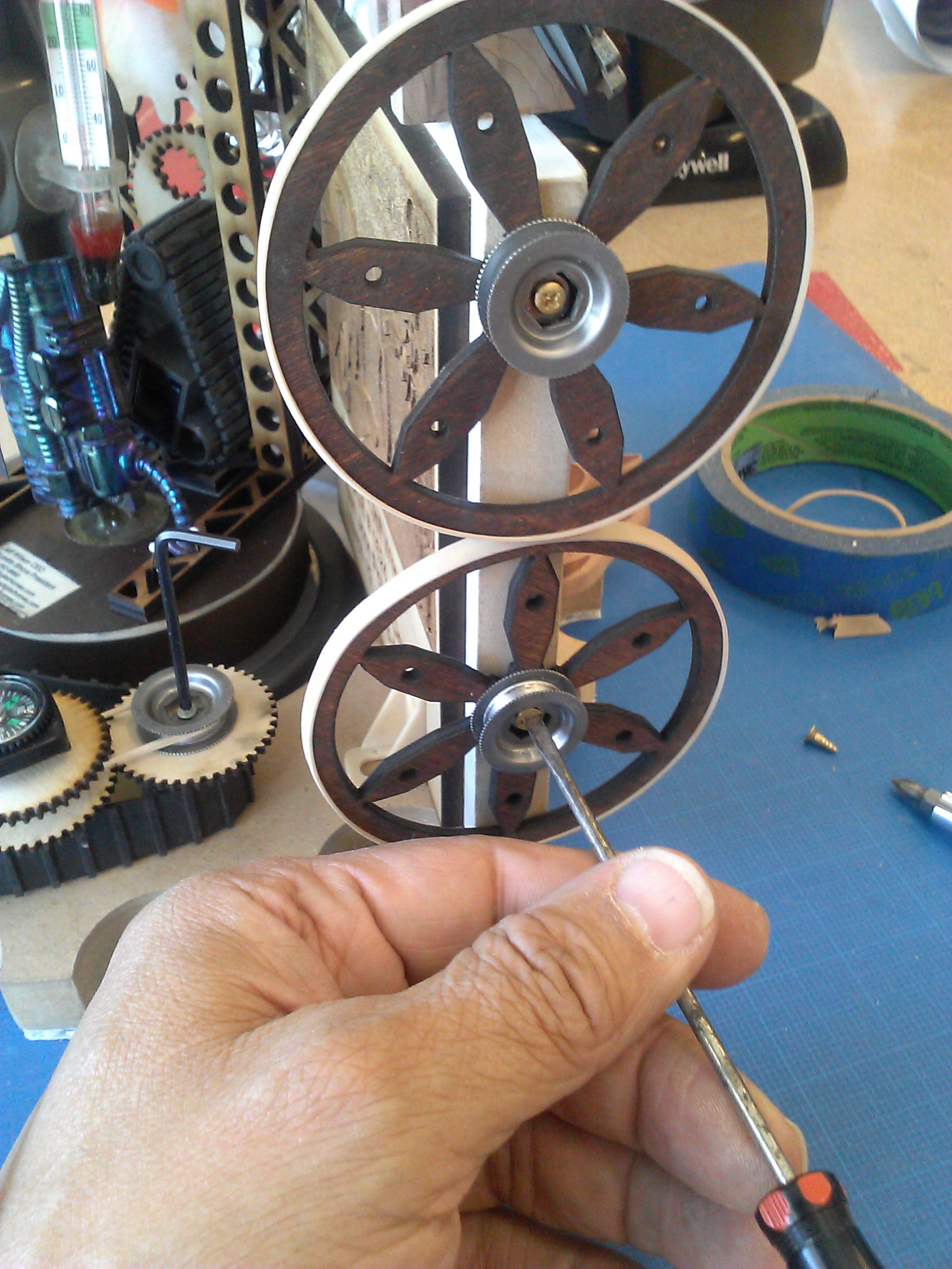 Building an 'Interocitor'-An Alien Communication Device Steampunk ...