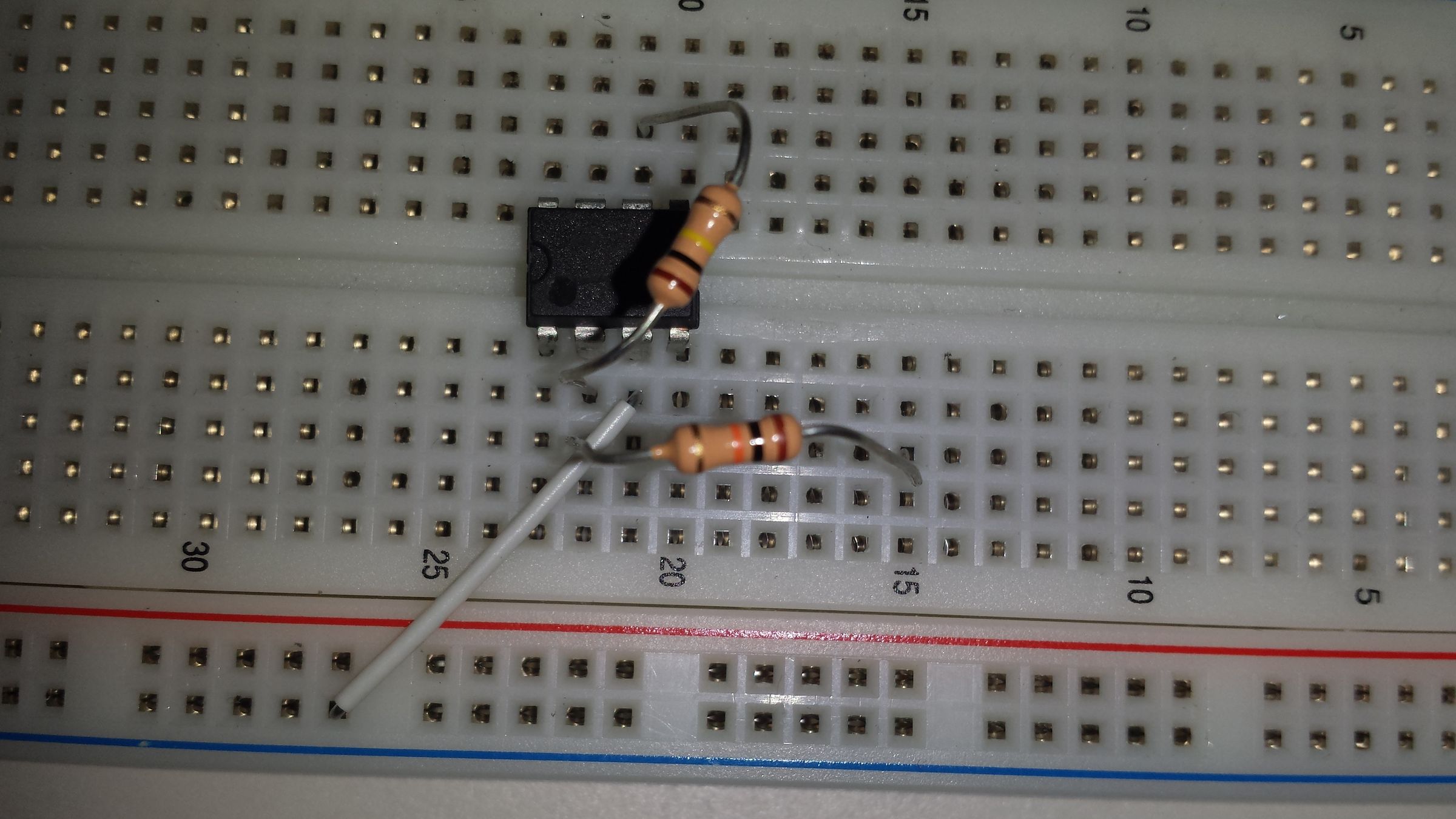 Inverting Amplifier Circuit : 7 Steps - Instructables