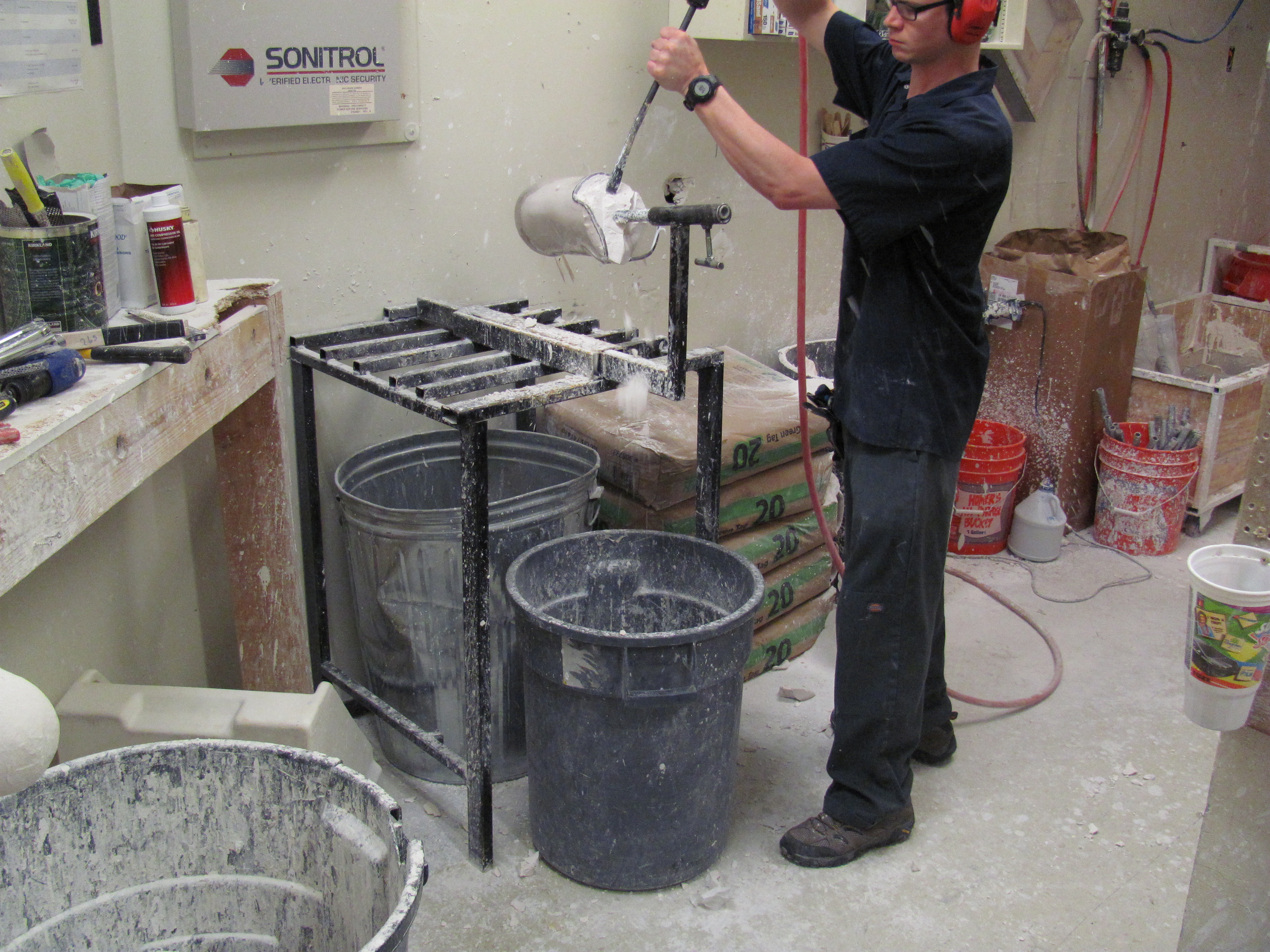 How a Prosthetic Leg Is Made! : 5 Steps (with Pictures) - Instructables