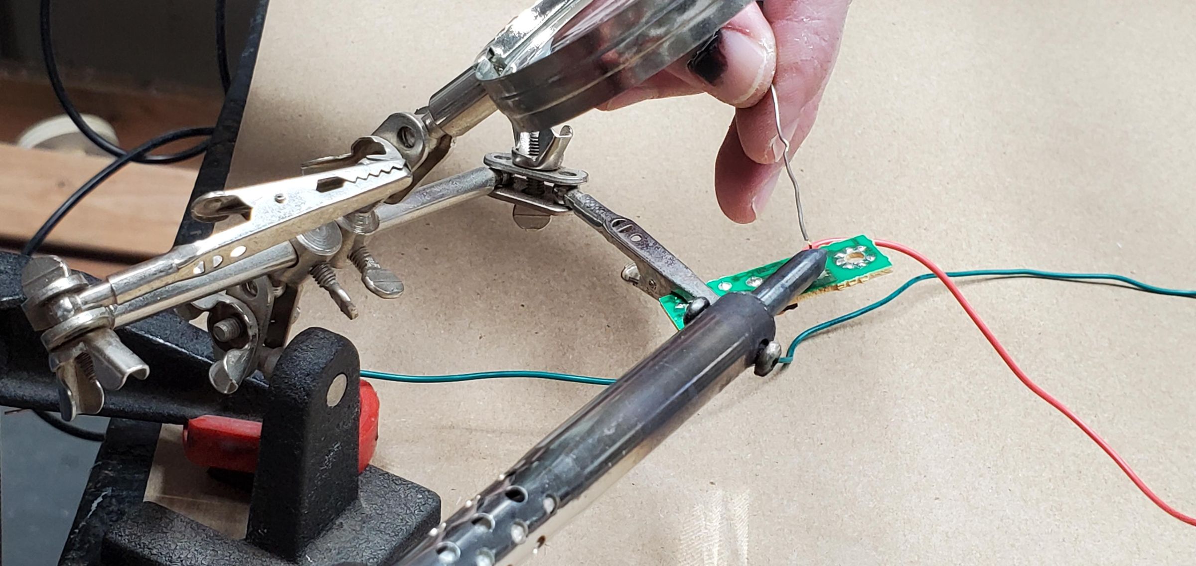 HAL 9000 Garage Door Button Upgrade : 37 Steps (with Pictures ...