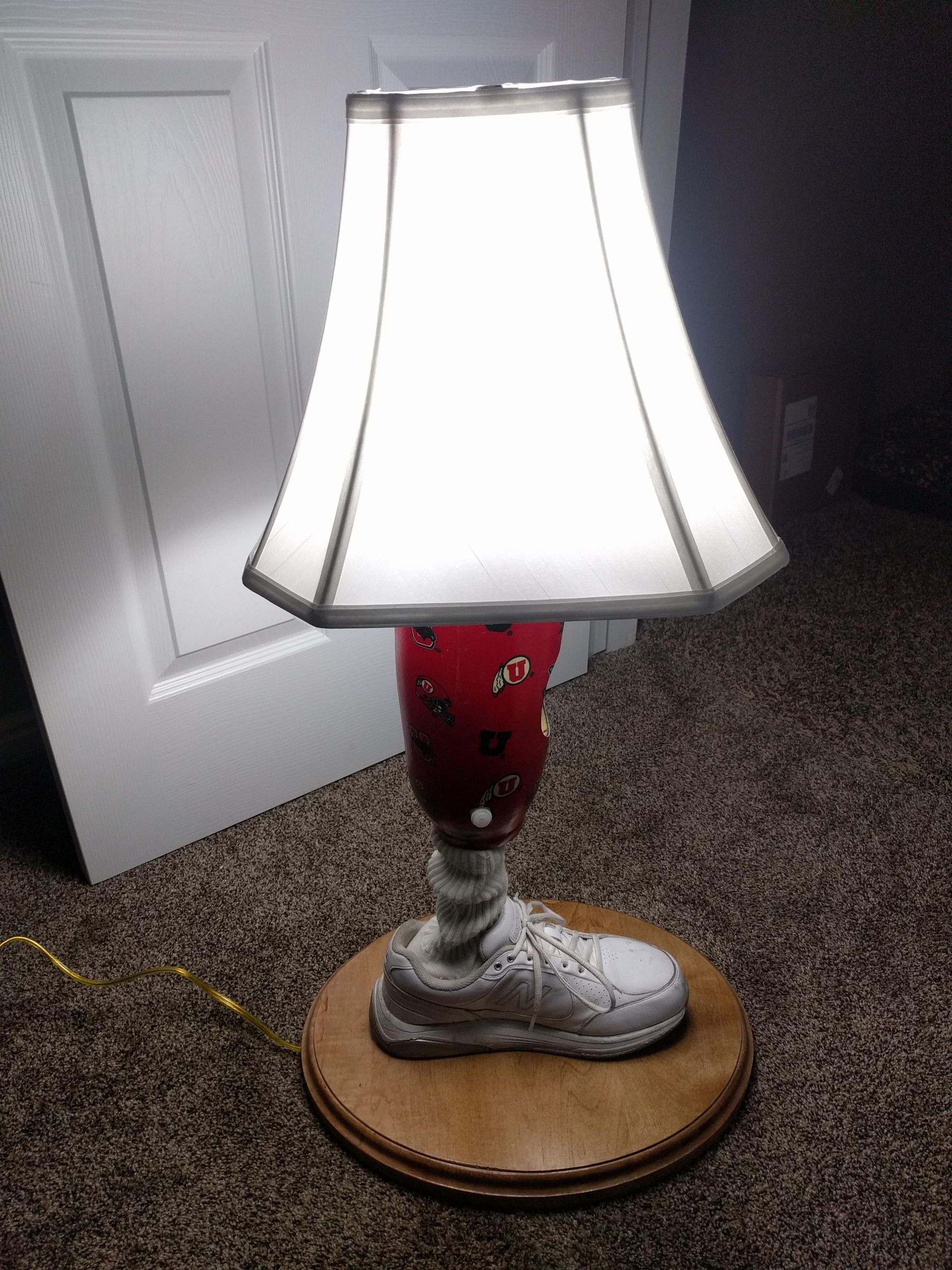 Prosthetic Leg Lamp : 8 Steps (with Pictures) - Instructables