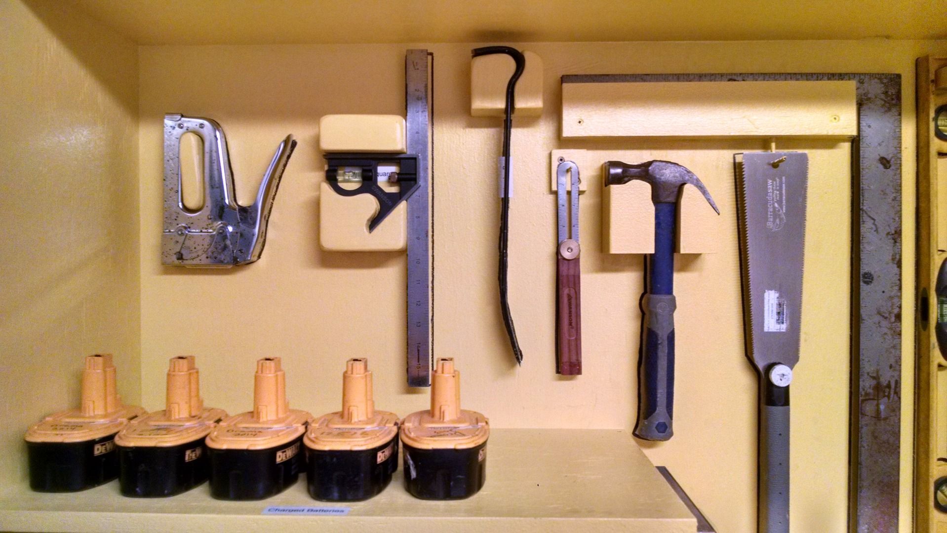 Tool Organizer Shelf : 4 Steps (with Pictures) - Instructables