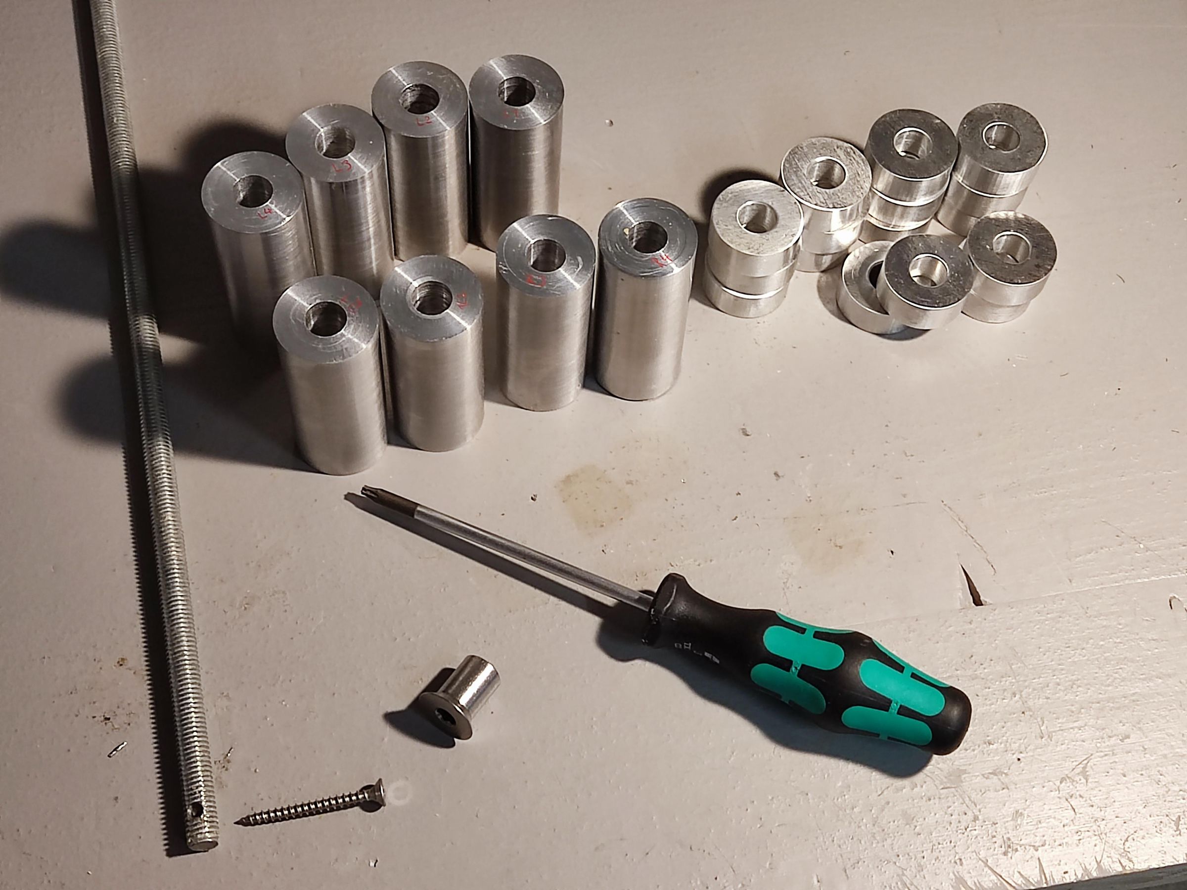 Modern Bench : 9 Steps (with Pictures) - Instructables