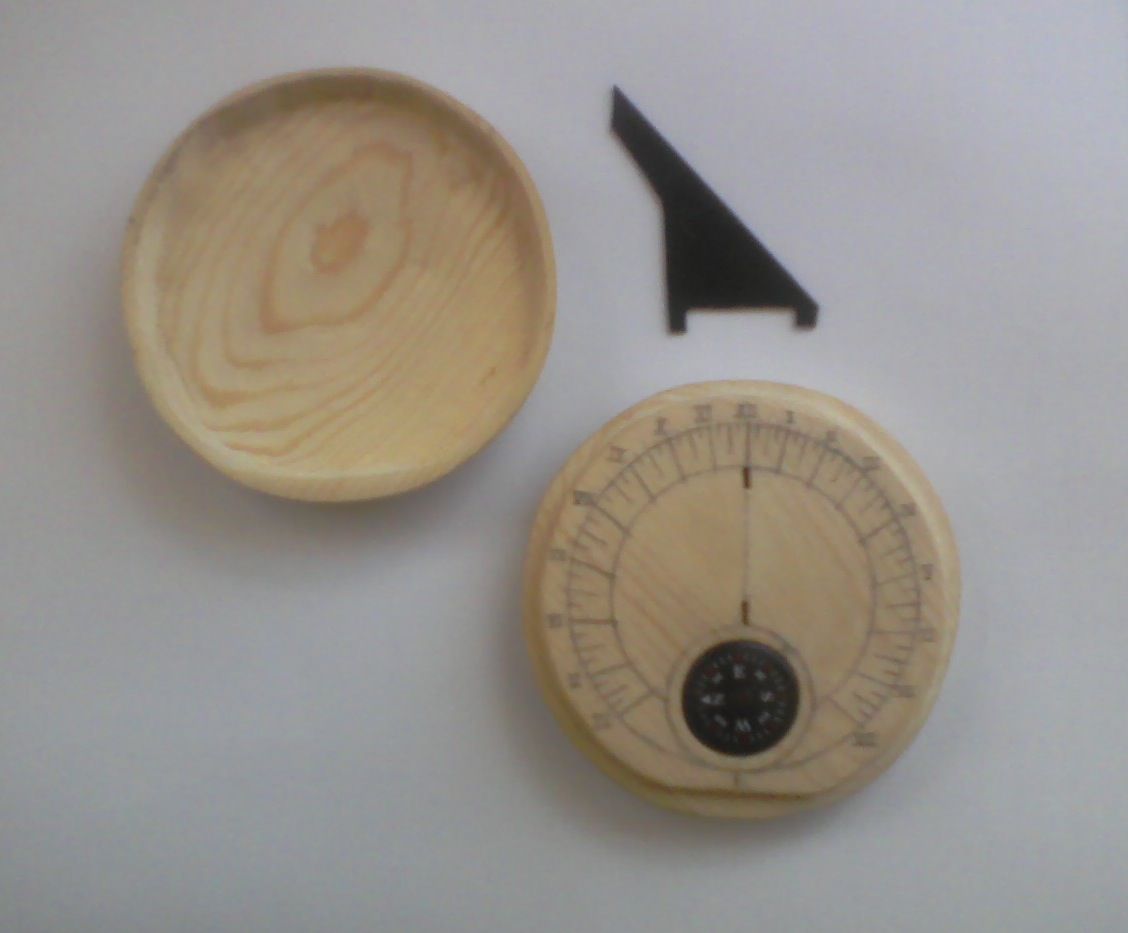 Pocket Sundial : 12 Steps (with Pictures) - Instructables
