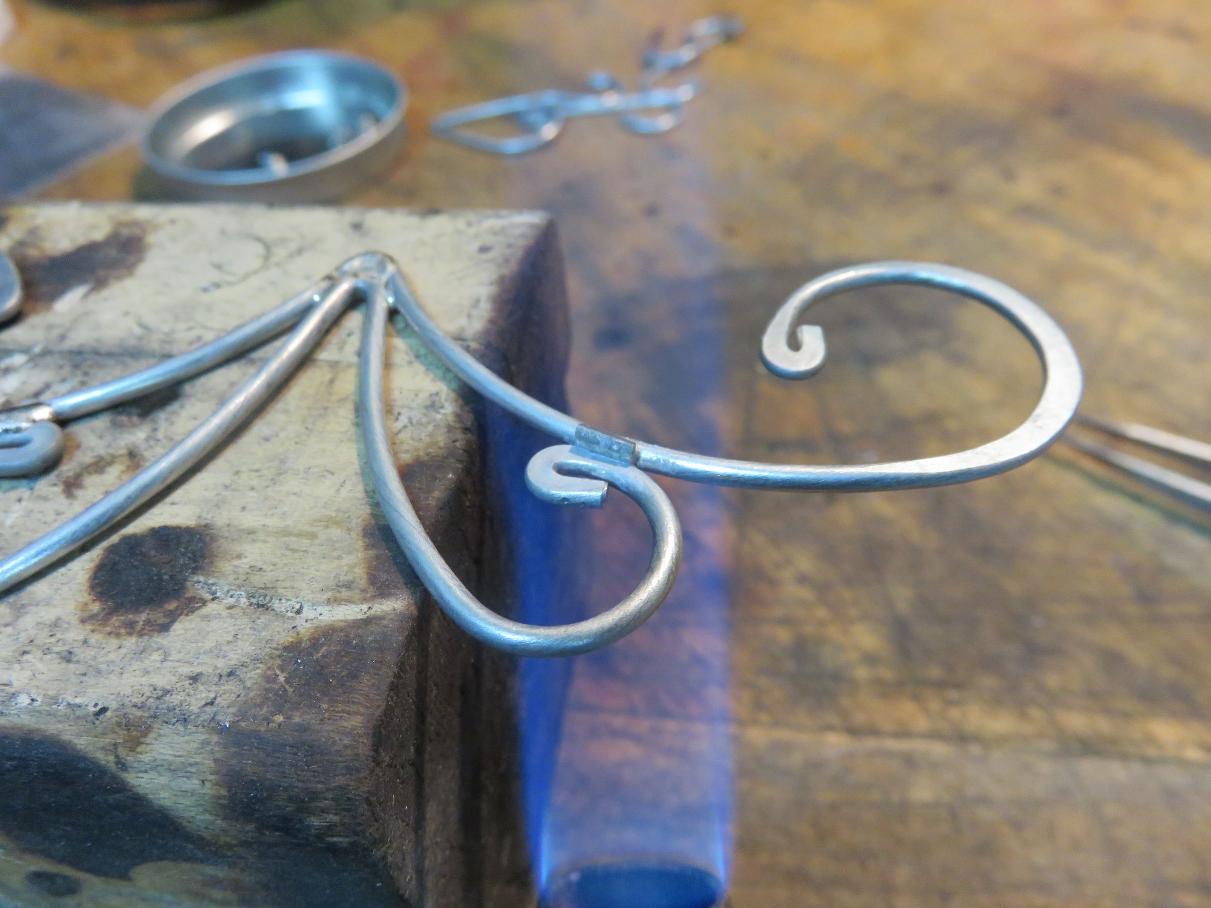 How to Make a Tiara. : 15 Steps (with Pictures) - Instructables