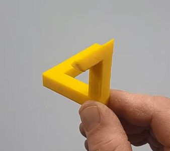 Penrose Triangle : 4 Steps (with Pictures) - Instructables
