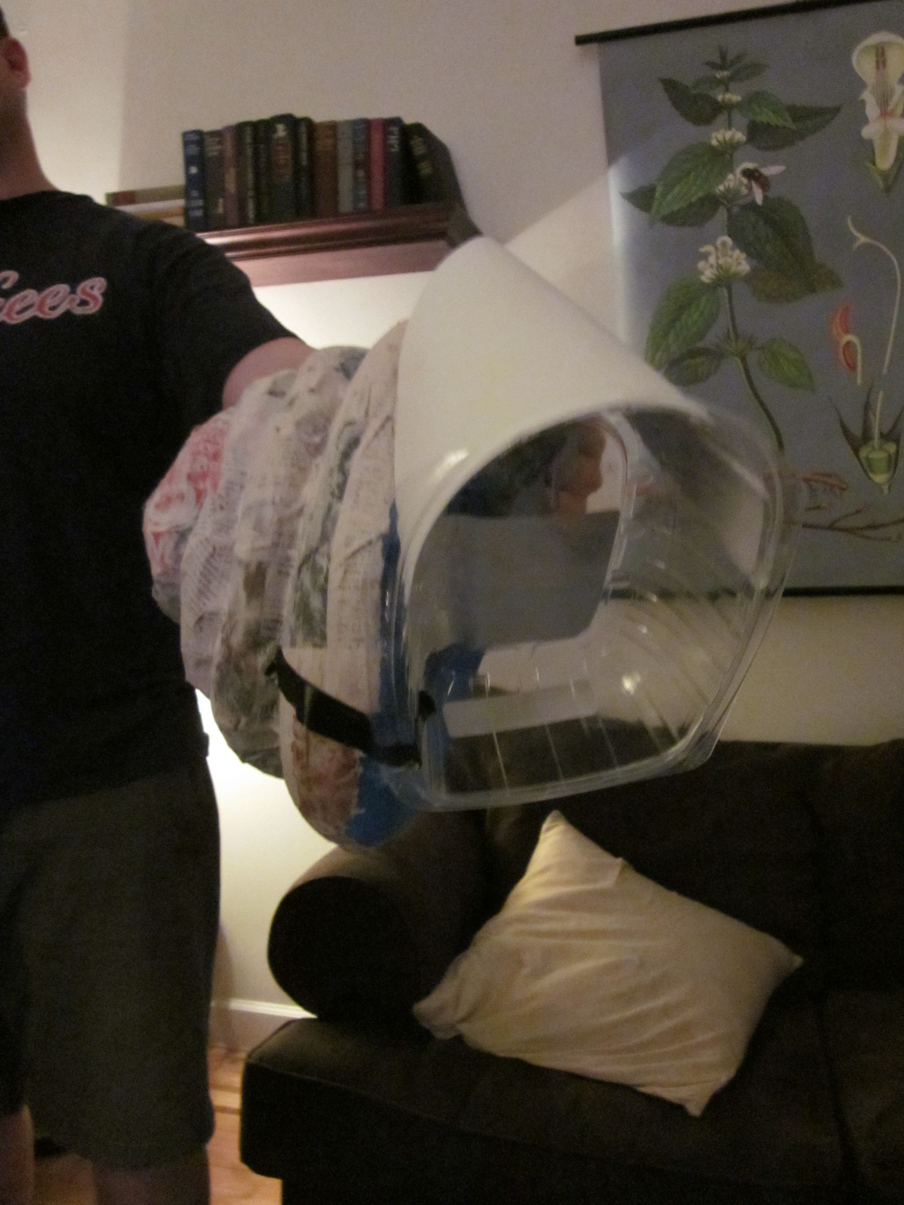 Create a (low Budget) Snail Costume : 10 Steps (with Pictures ...