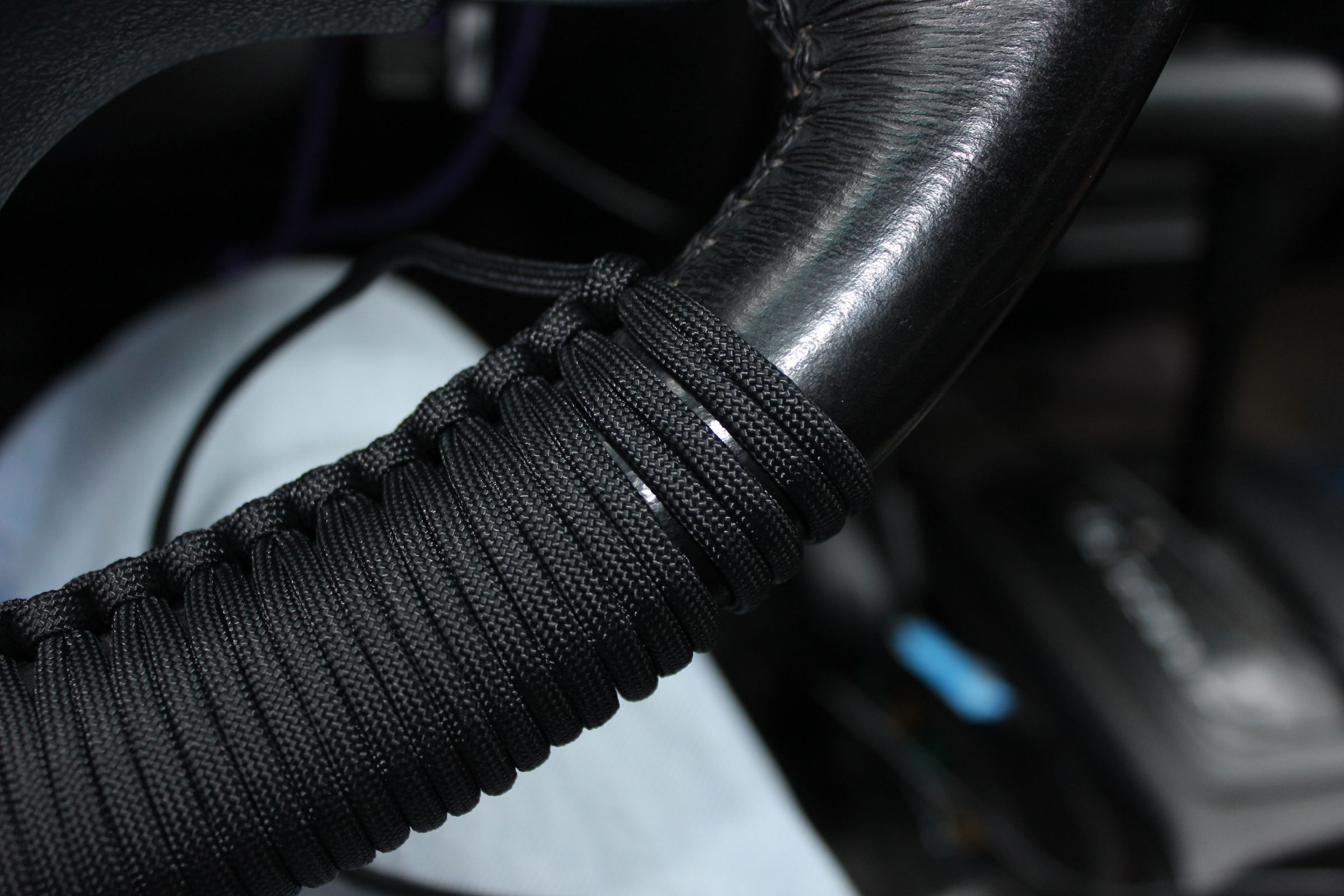 Paracord Steering Wheel Wrap : 5 Steps (with Pictures) - Instructables