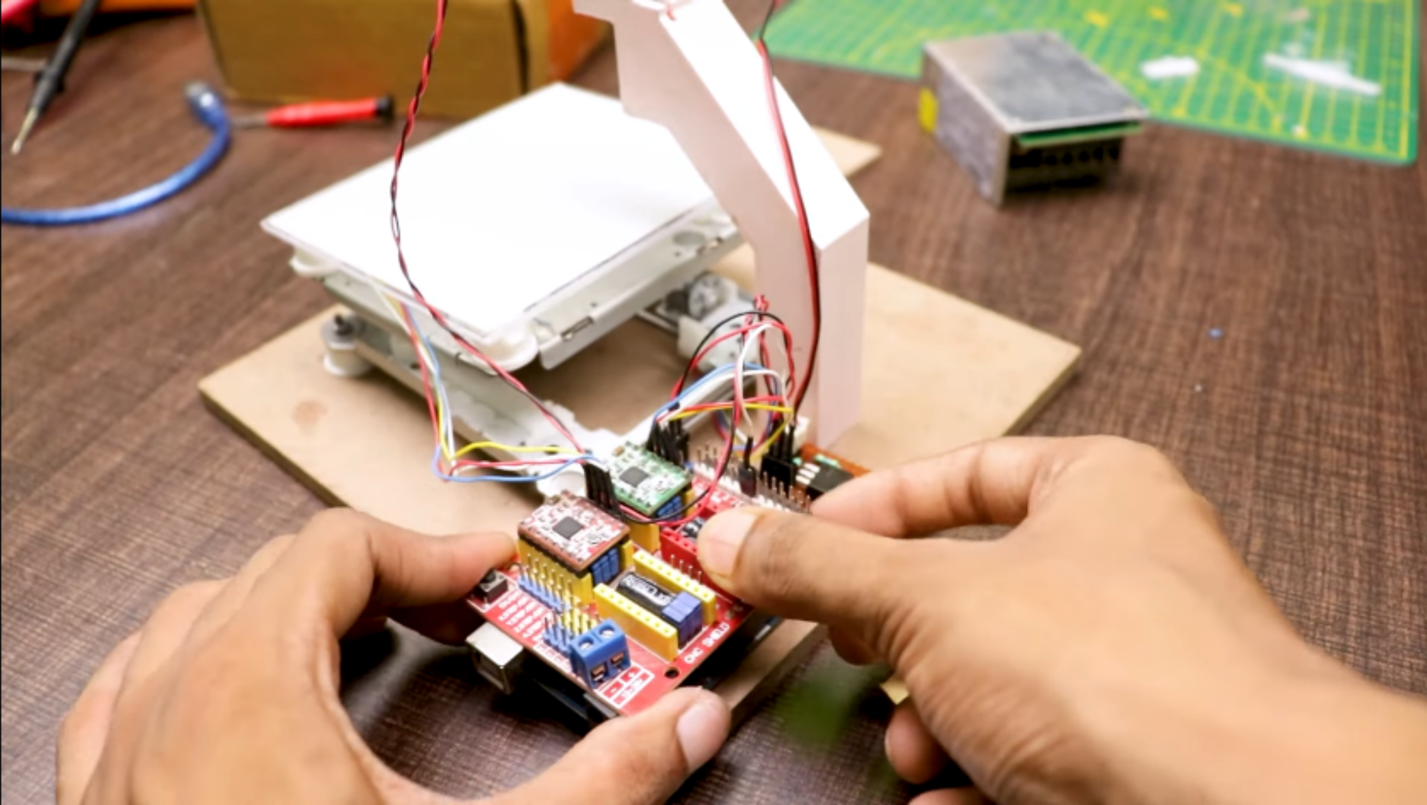 How to Make Powerfull Laser Engraver : 12 Steps (with Pictures ...