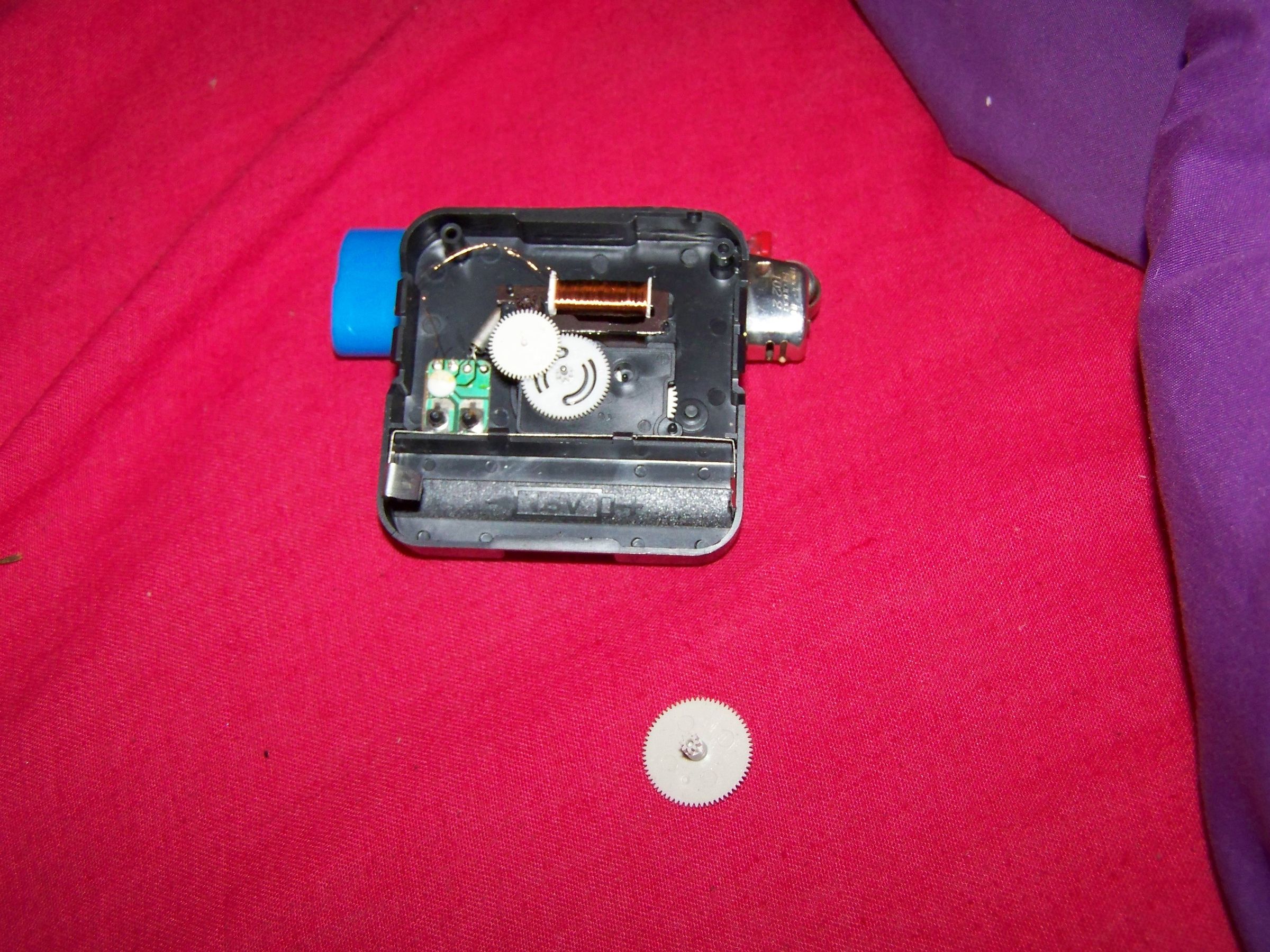 Reverse Clock : 15 Steps (with Pictures) - Instructables