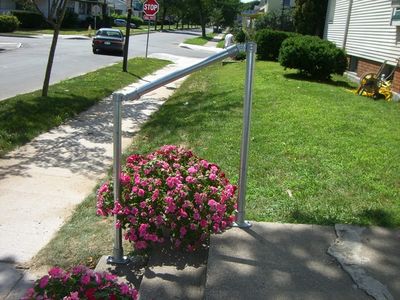How to Build a Simple Handrail : 7 Steps (with Pictures) - Instructables
