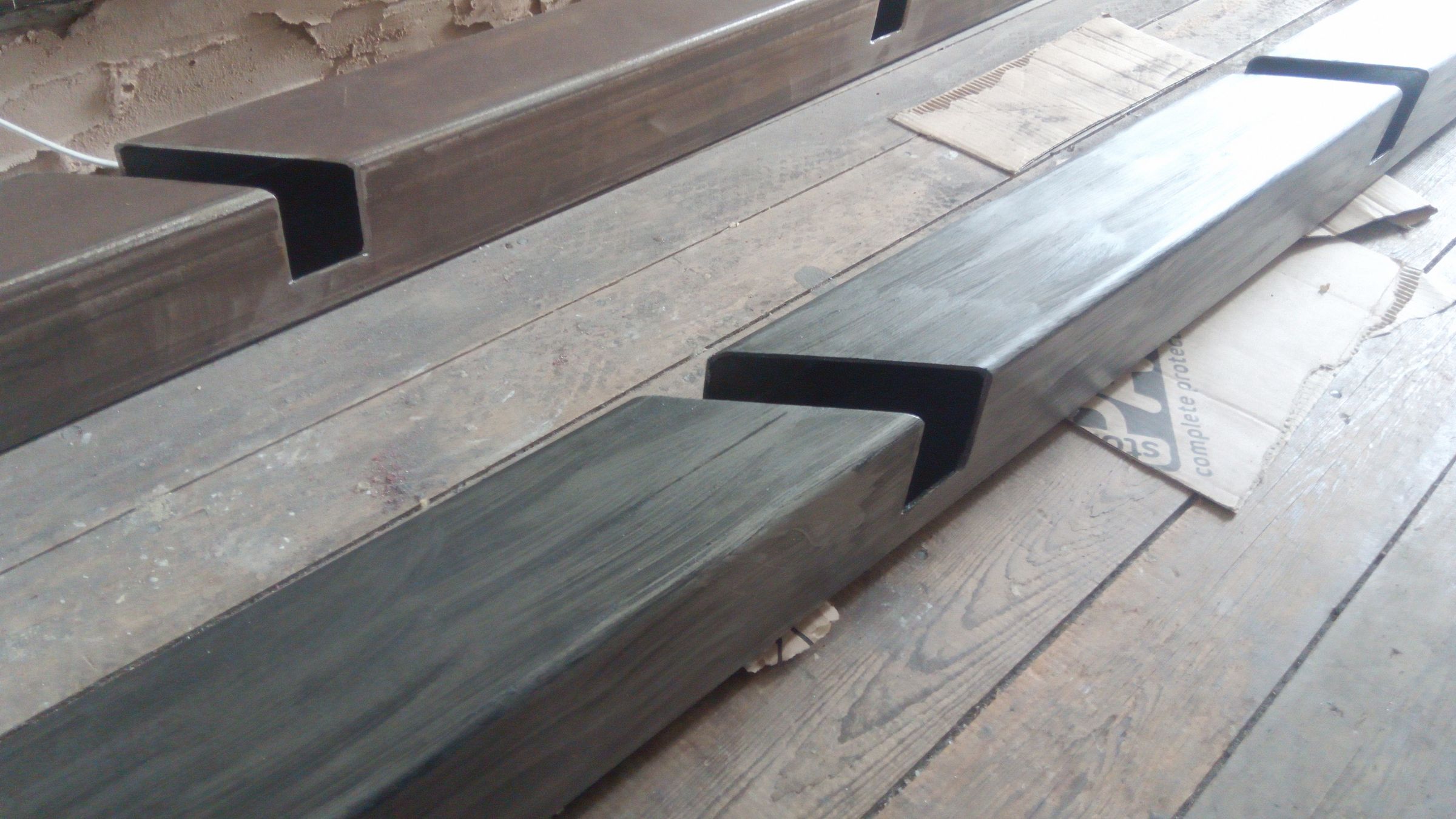 Floating Shelves Using Box Section and Scaffold Planks : 6 Steps (with ...