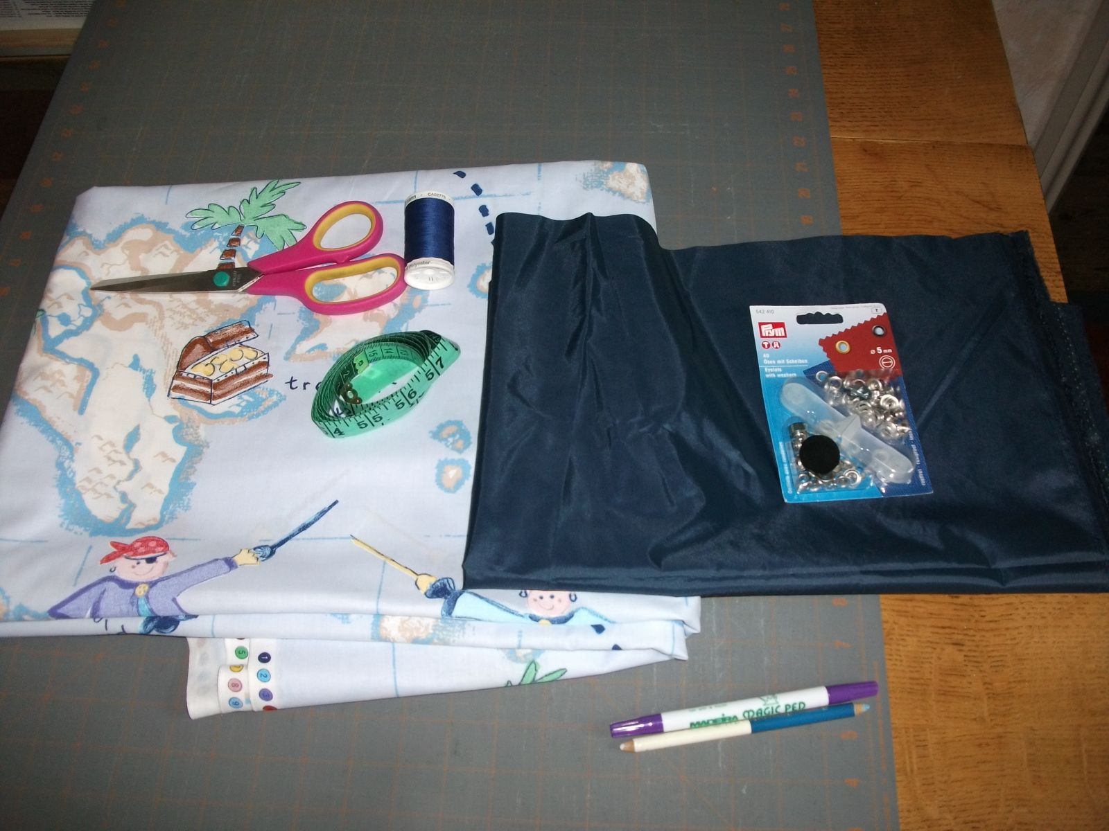Toy Bag and Play Mat in One : 7 Steps (with Pictures) - Instructables