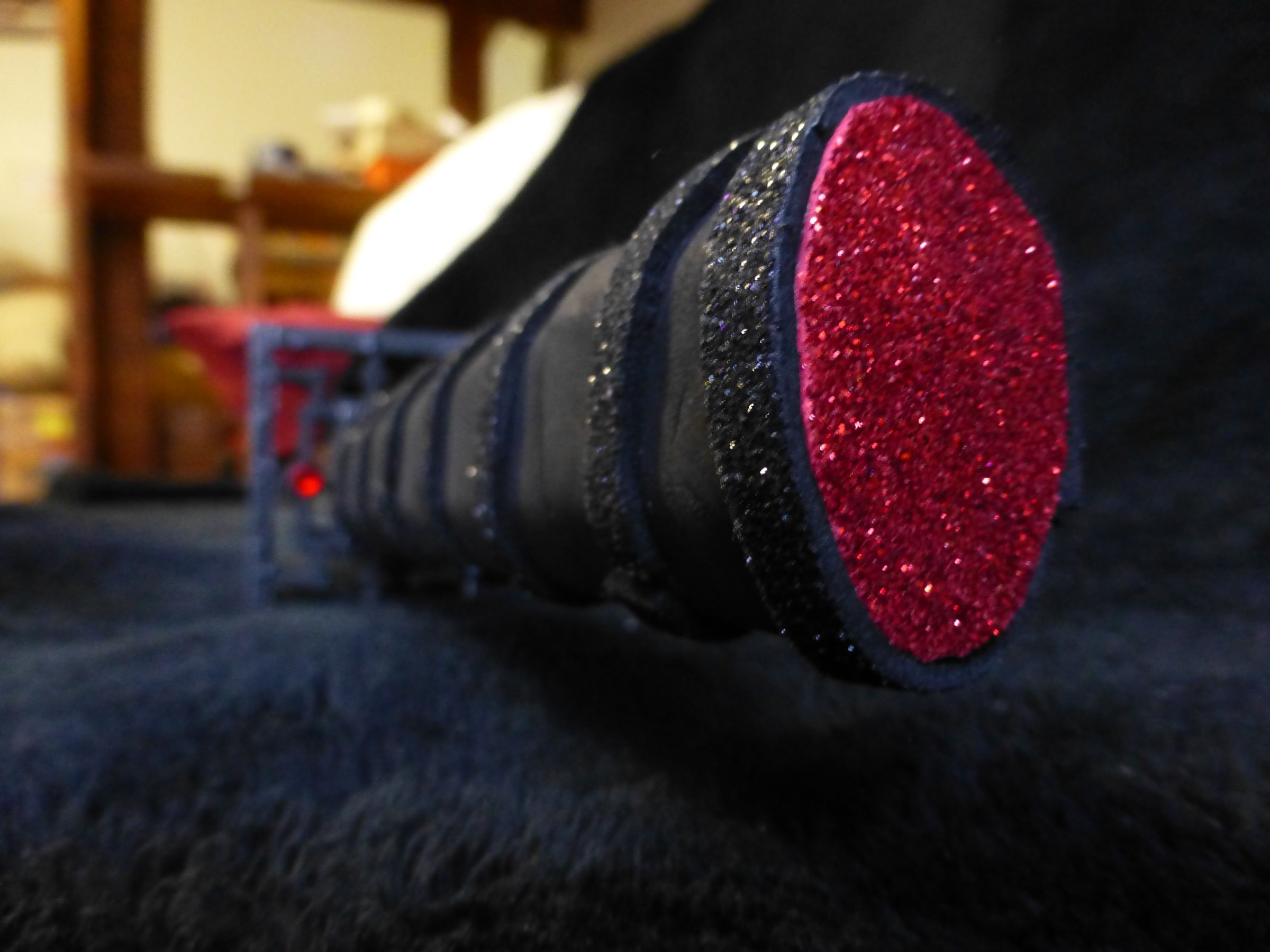 DIY Foam Weaponry : 9 Steps - Instructables