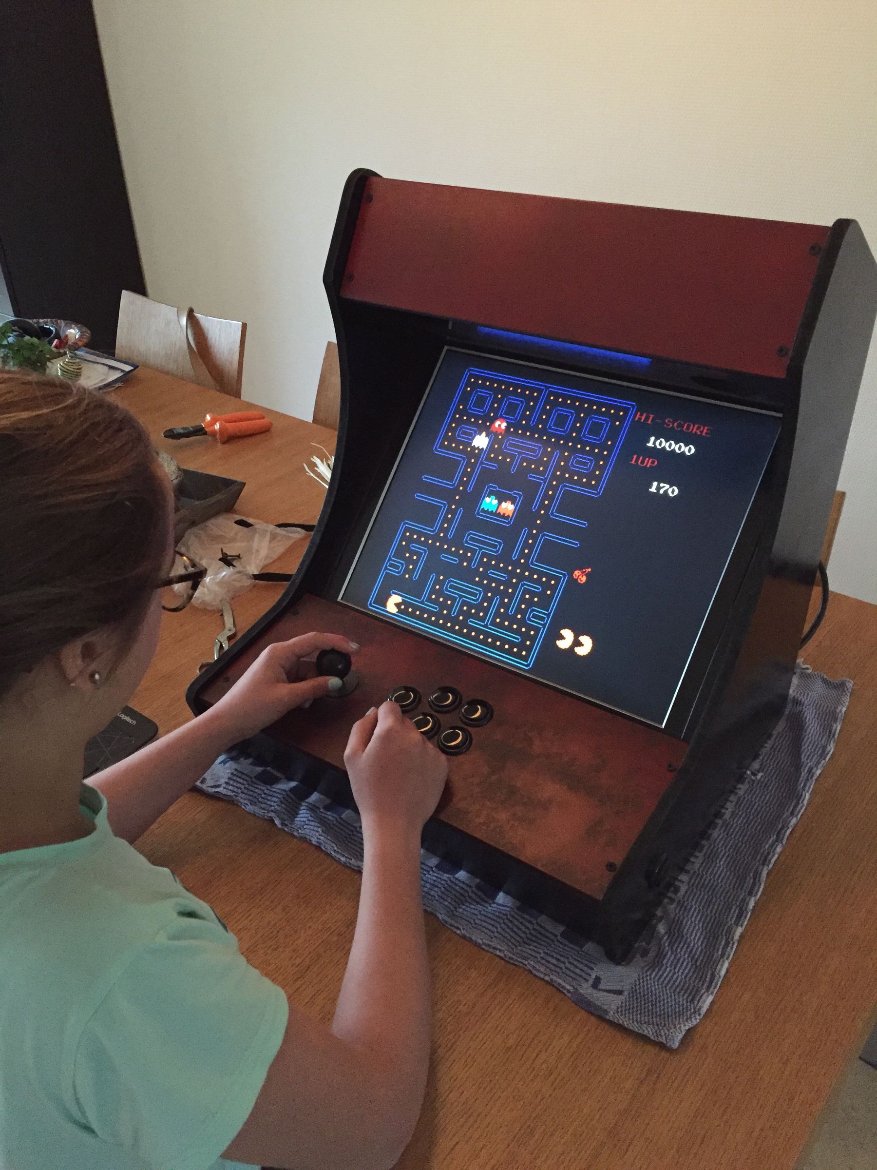 DIY Retro Arcade Bartop for One Player : 12 Steps (with Pictures ...