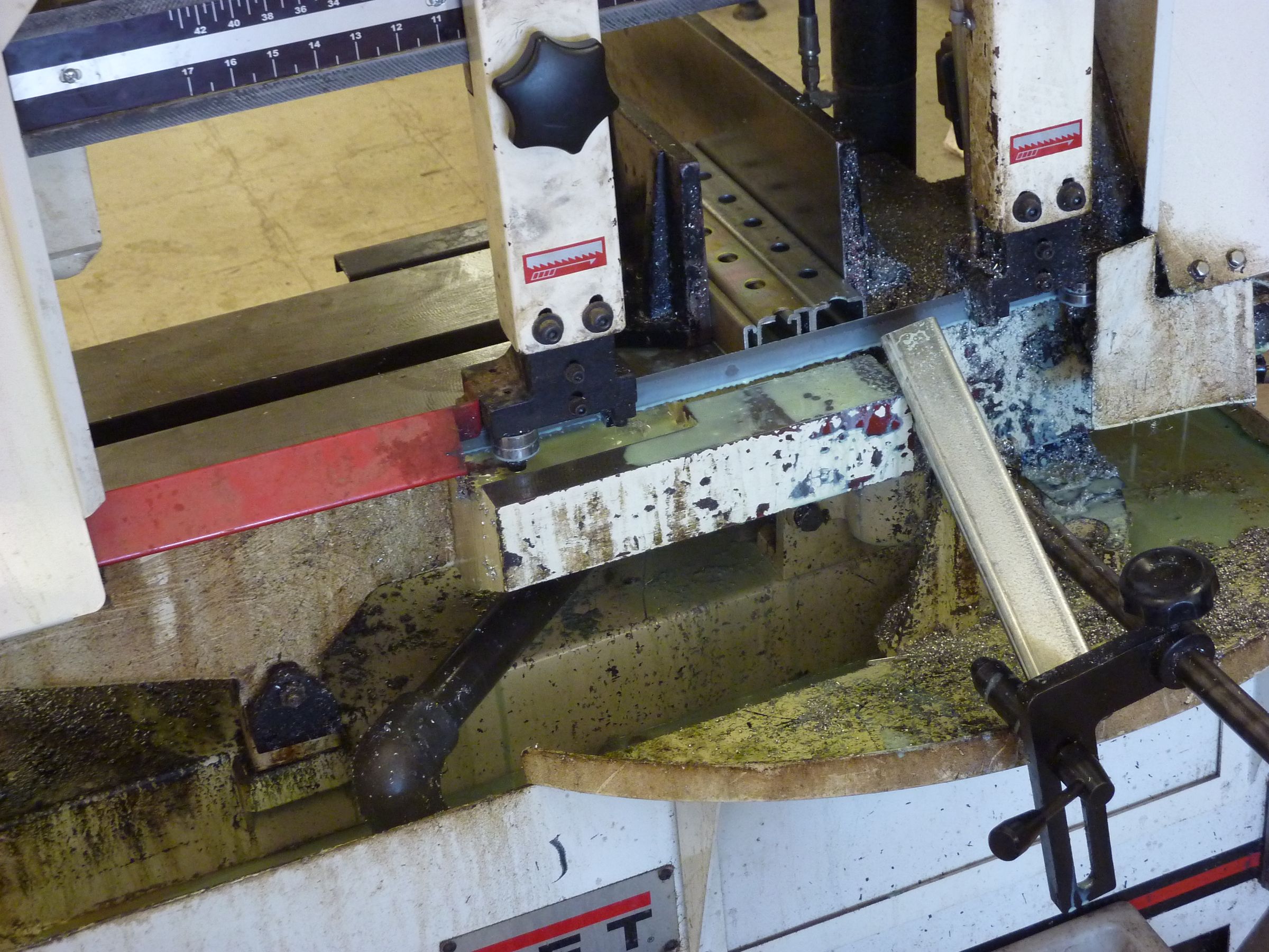 How to Cut Steel Bars : 5 Steps - Instructables