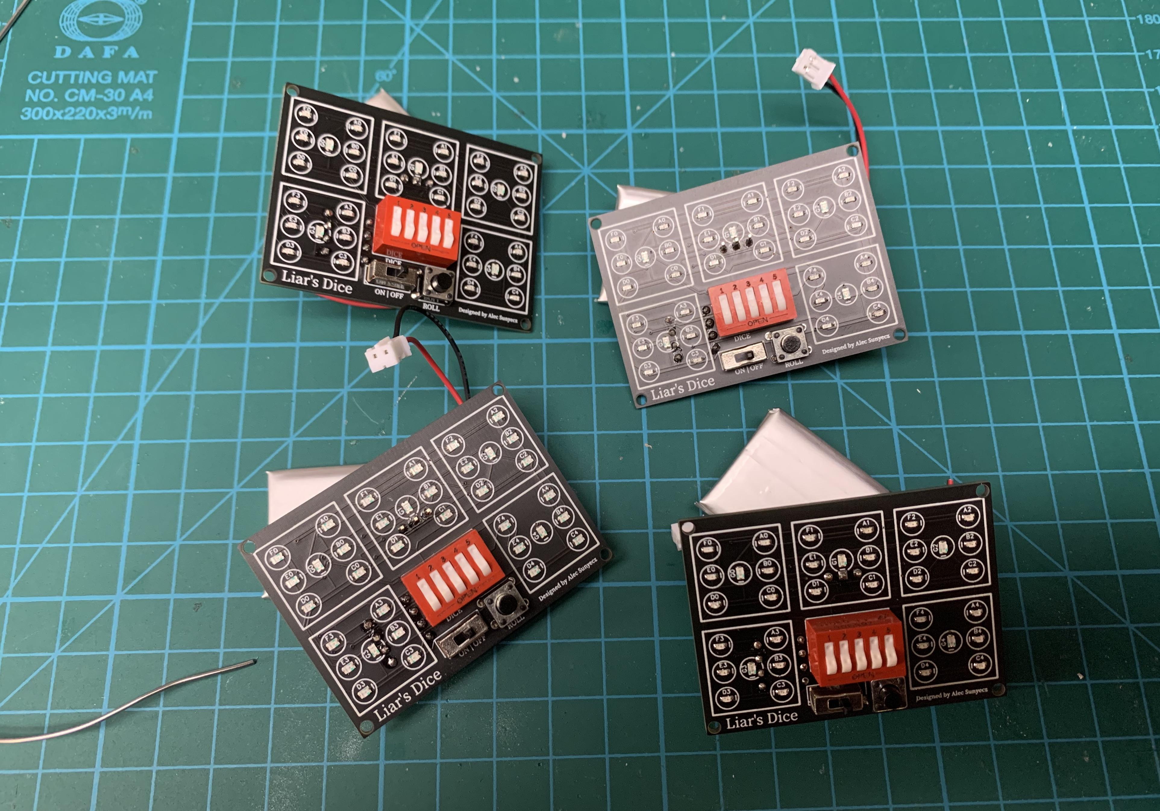 Pocket Dice! Electronic Dice for Liars Dice and More : 7 Steps (with ...