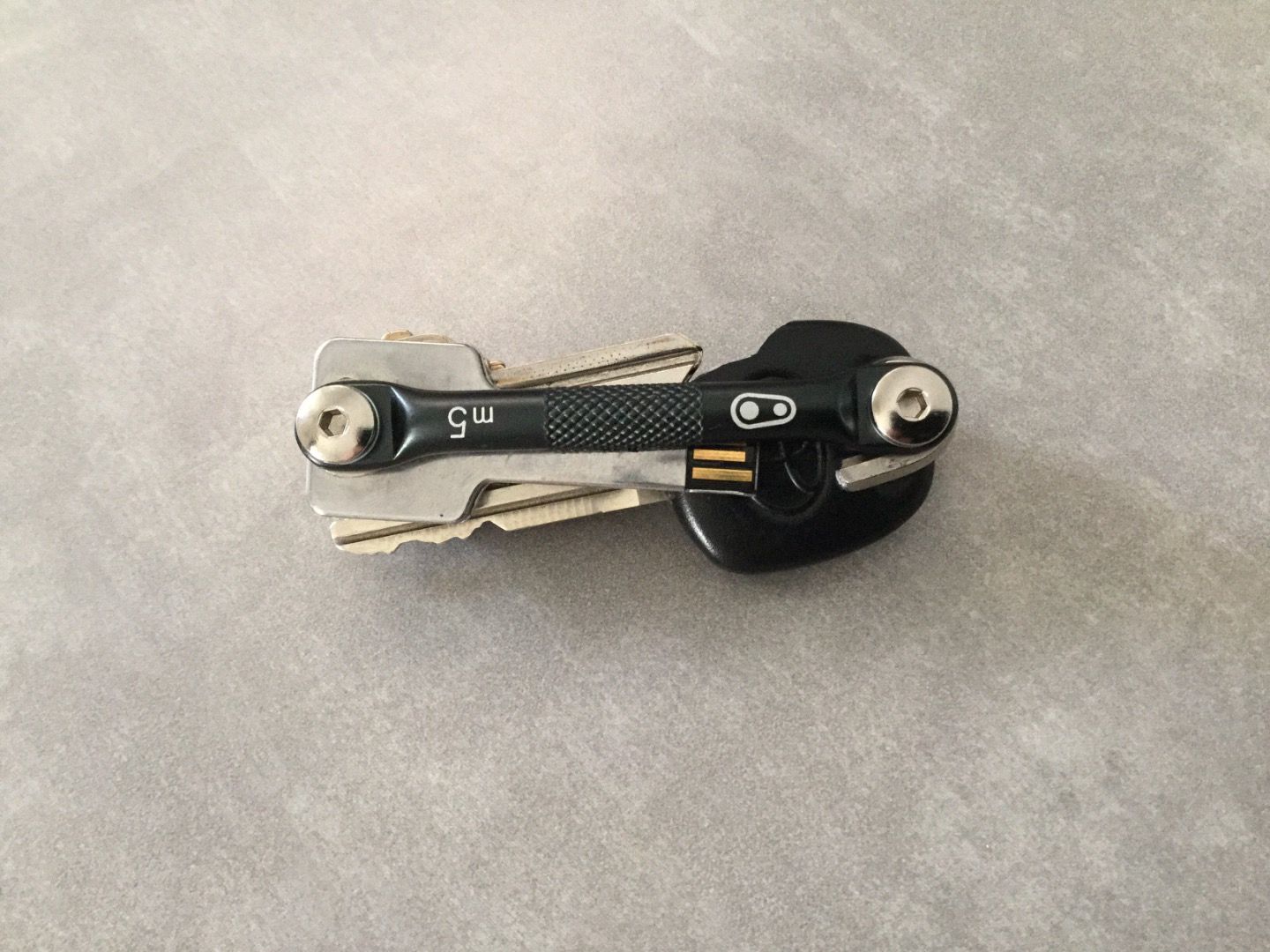 Friendly Folding Keychain : 5 Steps (with Pictures) - Instructables