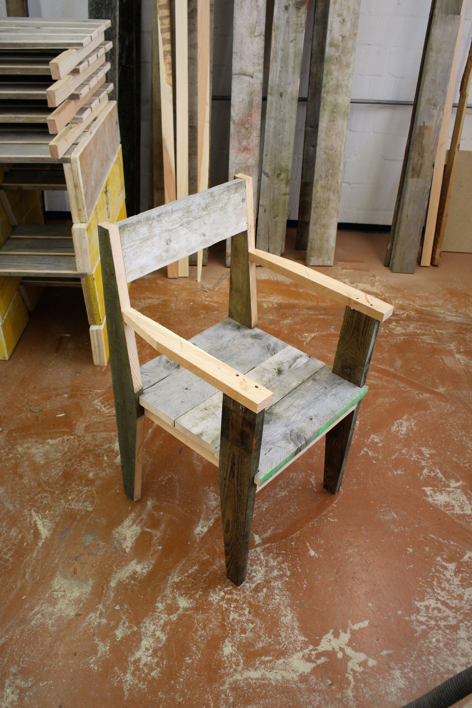 Solid Reclaimed Wood Chair : 6 Steps (with Pictures) - Instructables