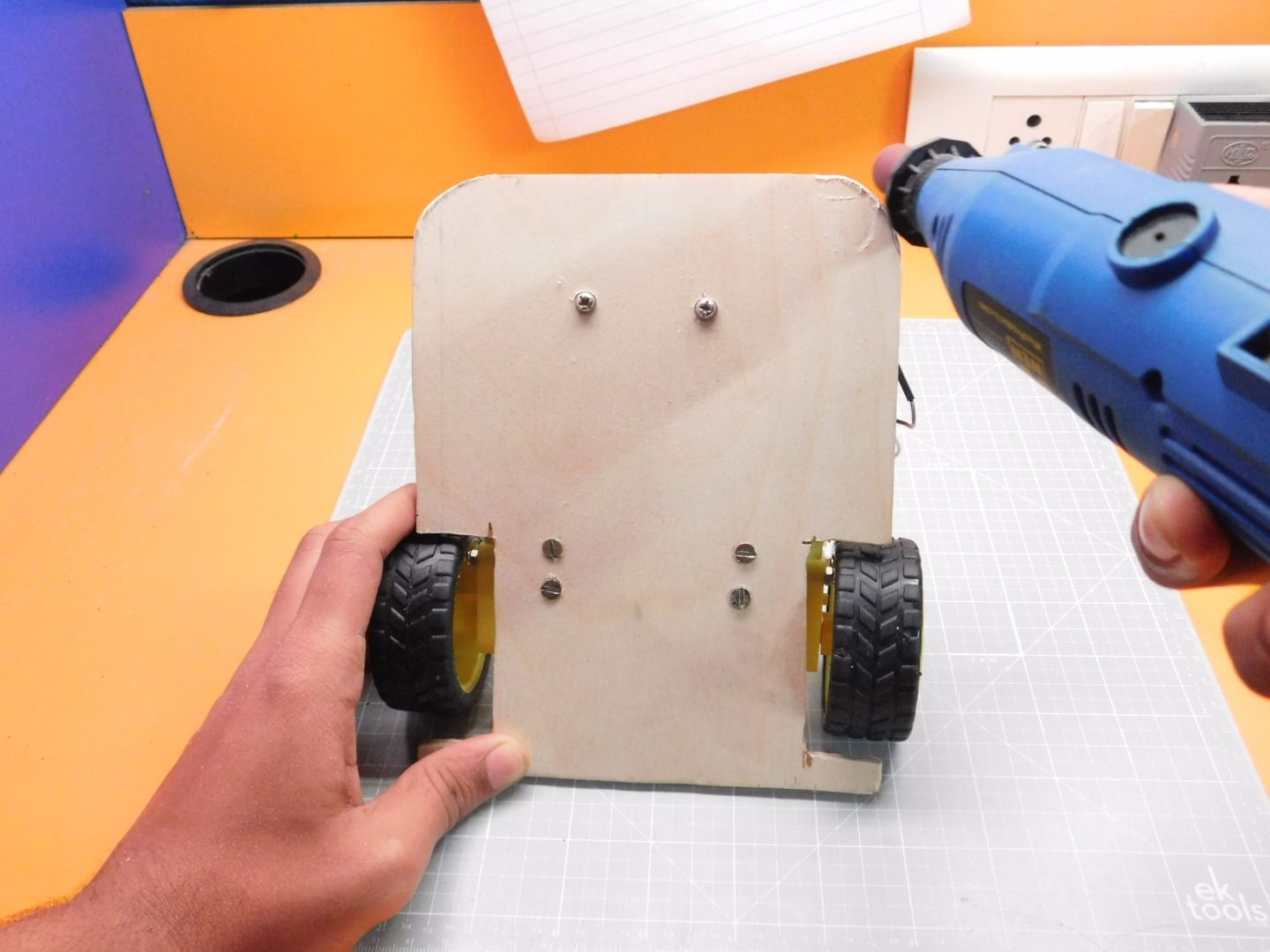 Multi-Purpose Plywood Robot Prototyping Base : 21 Steps (with Pictures ...