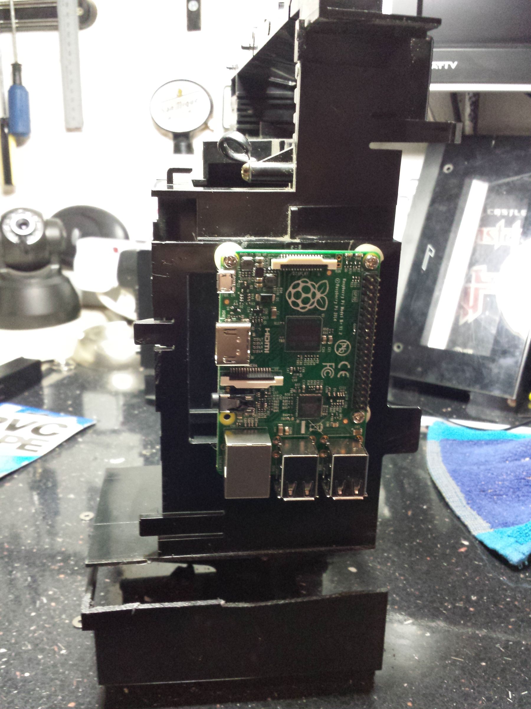 1981 Portable VCR Raspberry PI Media Centre : 12 Steps (with Pictures) - Instructables