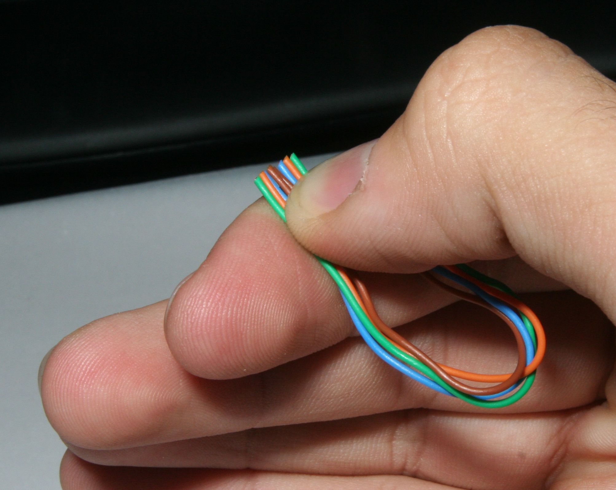 RJ-45 Key Chain and Rack : 5 Steps (with Pictures) - Instructables