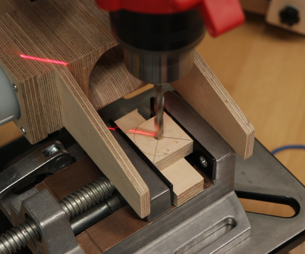 Make PERFECT CUTS With This DIY Dremel Cutting Station : 15 Steps (with ...