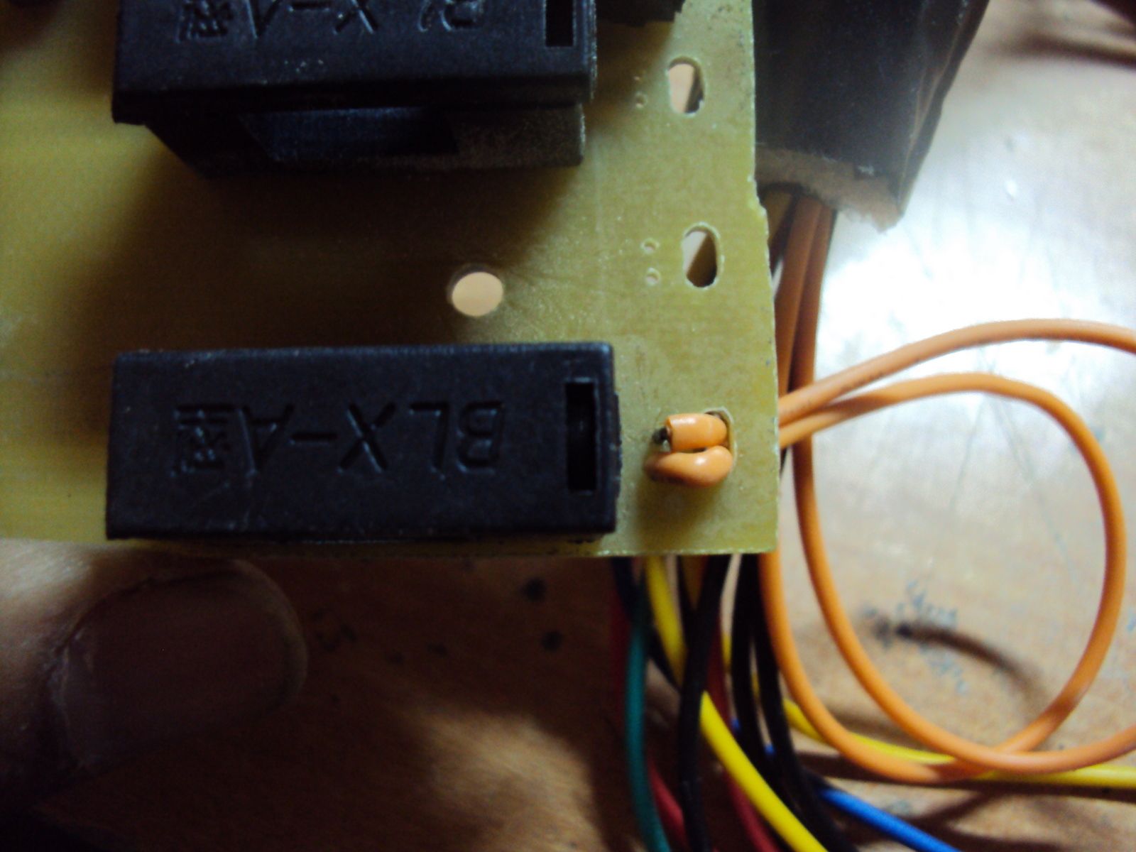 Essential Benchtop Lab SMPS From a Computer SMPS : 6 Steps - Instructables