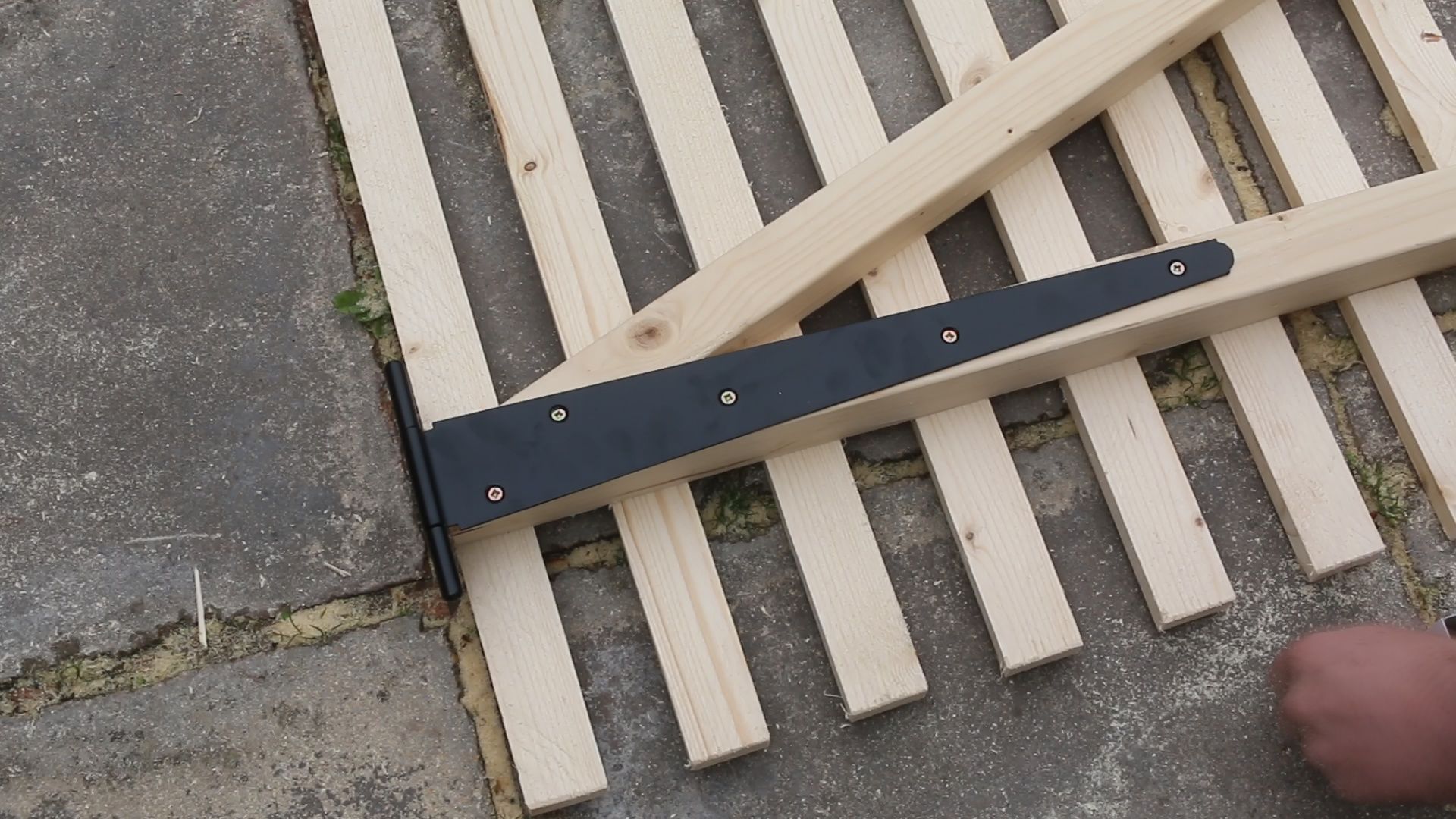 How to Make a Garden Gate : 5 Steps (with Pictures) - Instructables