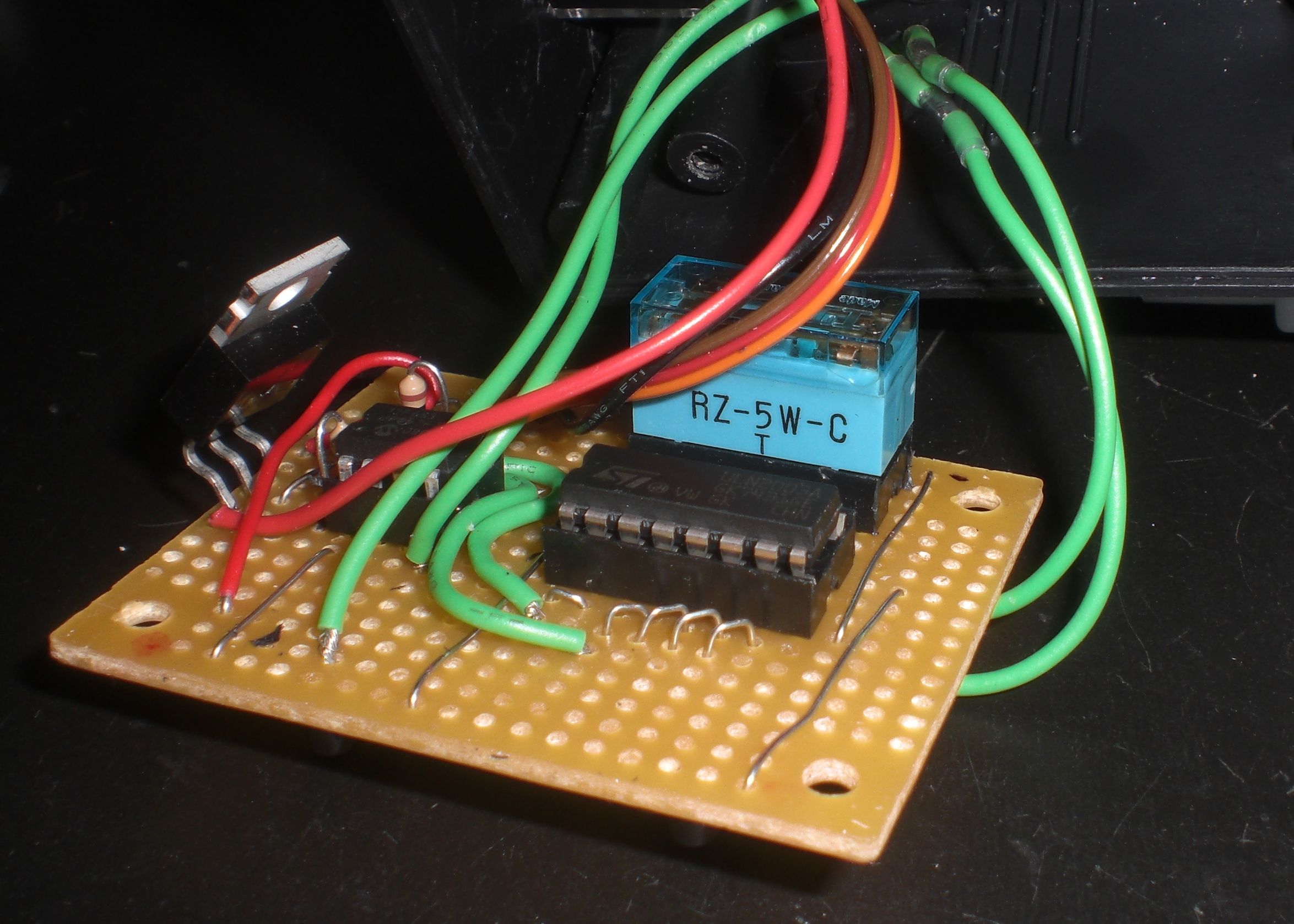 Automatic Window Blinds Controller (PICAXE) : 16 Steps (with Pictures ...