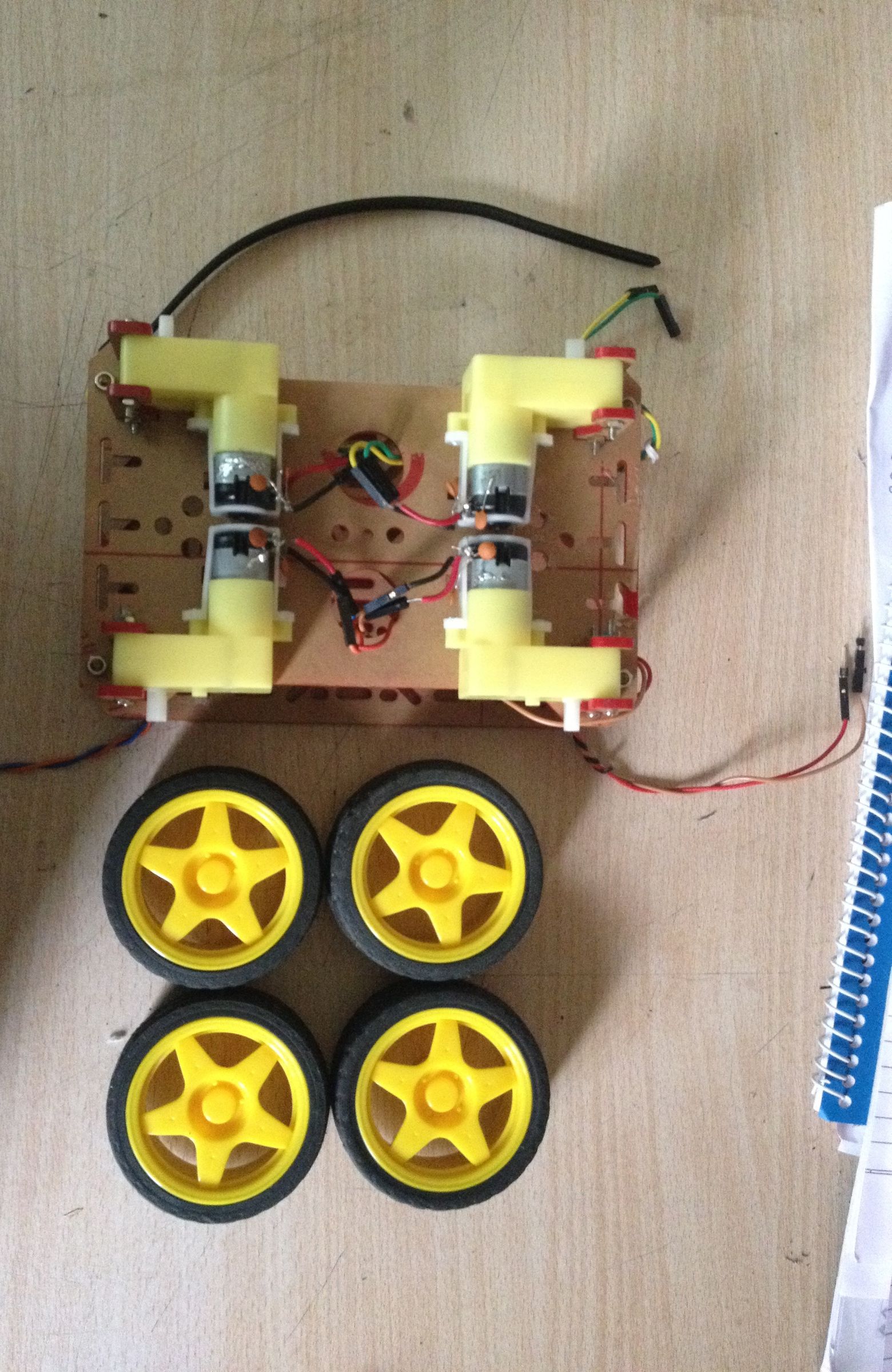 Wirelessly Control a Robot Using Arduino and RF Modules ! : 7 Steps ...