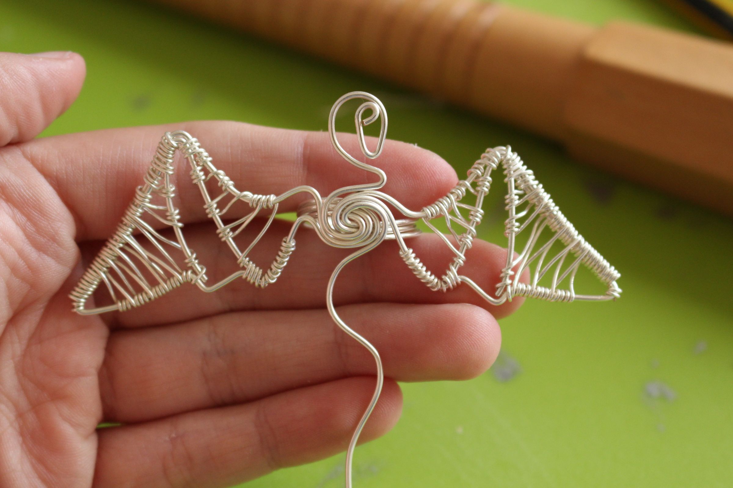 Wirework Dragon Ring : 15 Steps (with Pictures) - Instructables