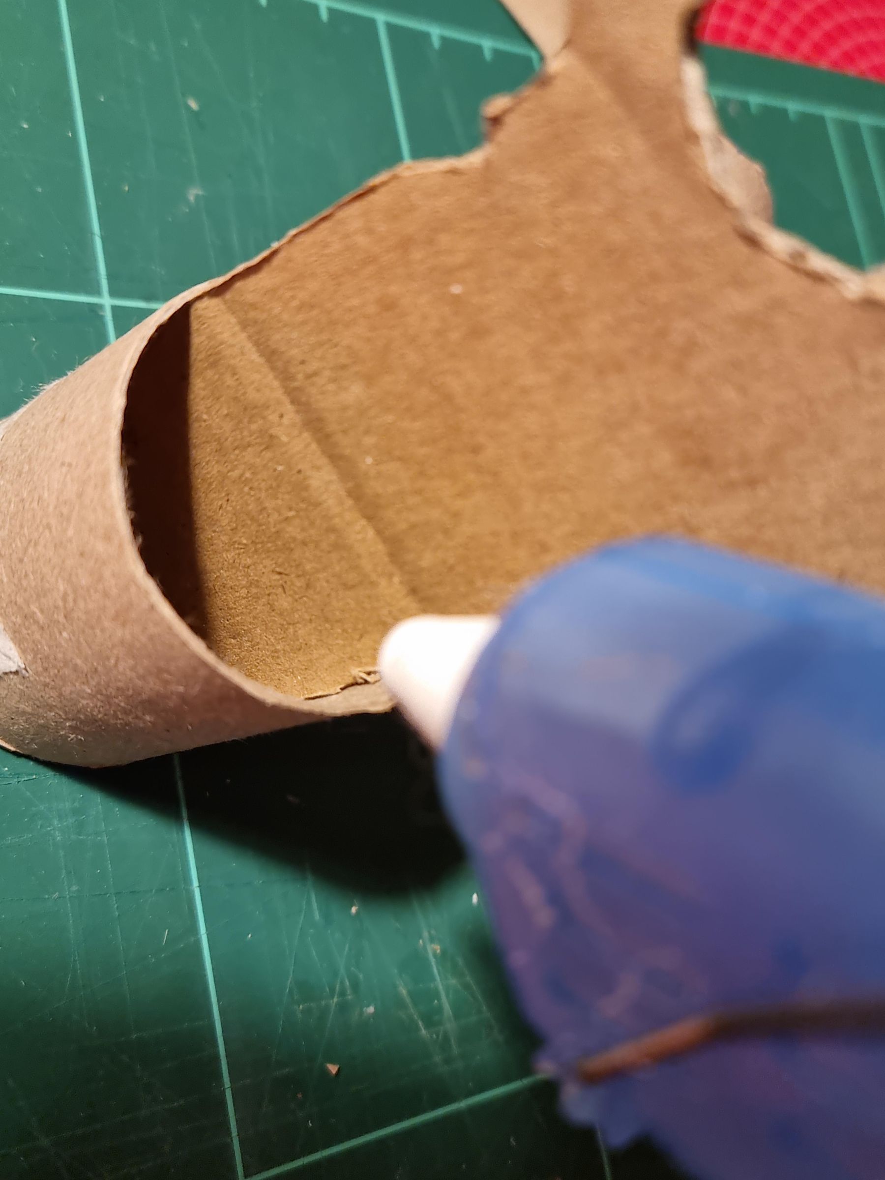 Easy Revolvers From Cardboard : 5 Steps - Instructables