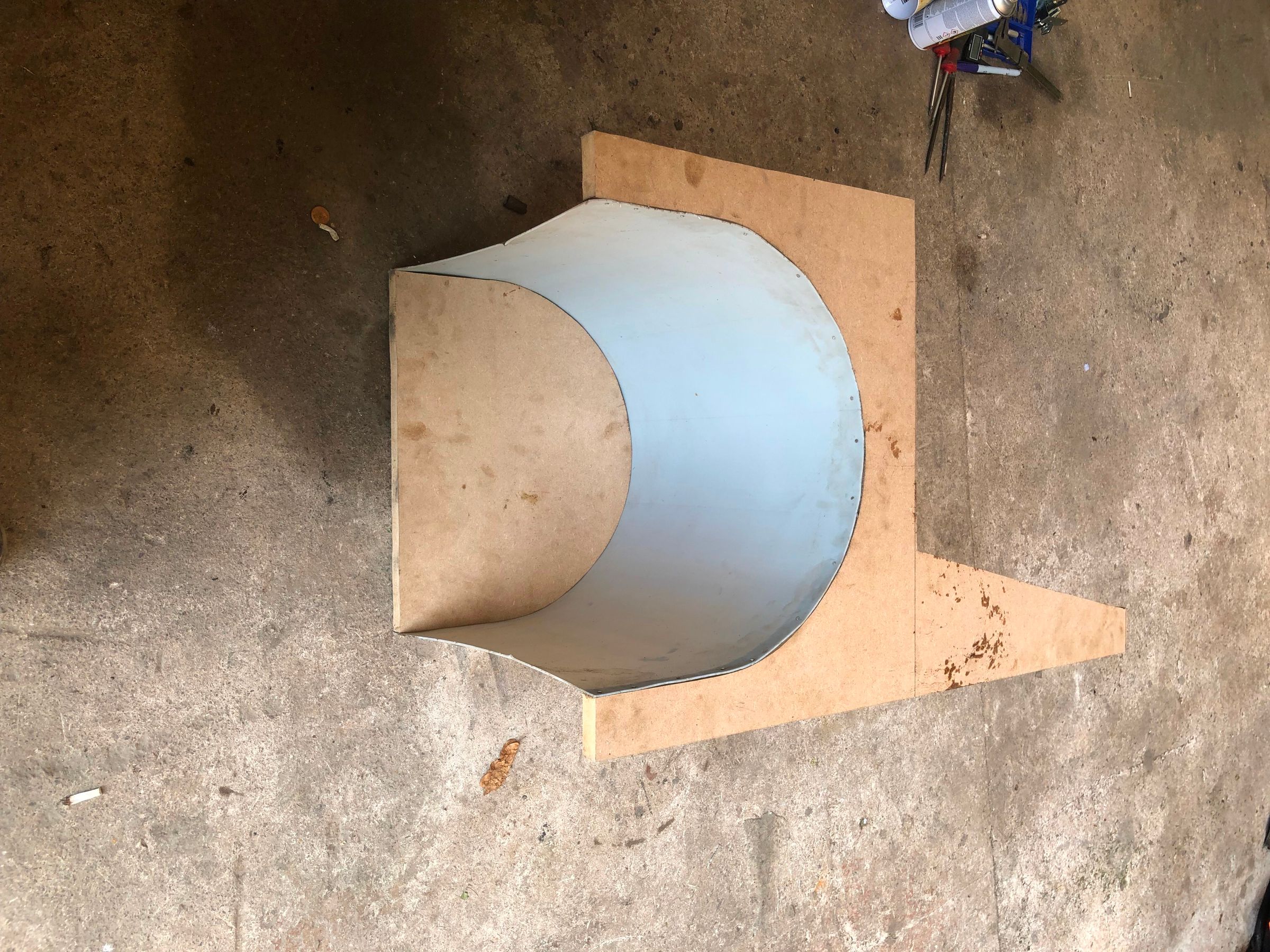 Concrete Chairs and Table : 11 Steps (with Pictures) - Instructables