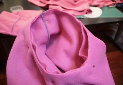 Kids Snuggie : 7 Steps (with Pictures) - Instructables