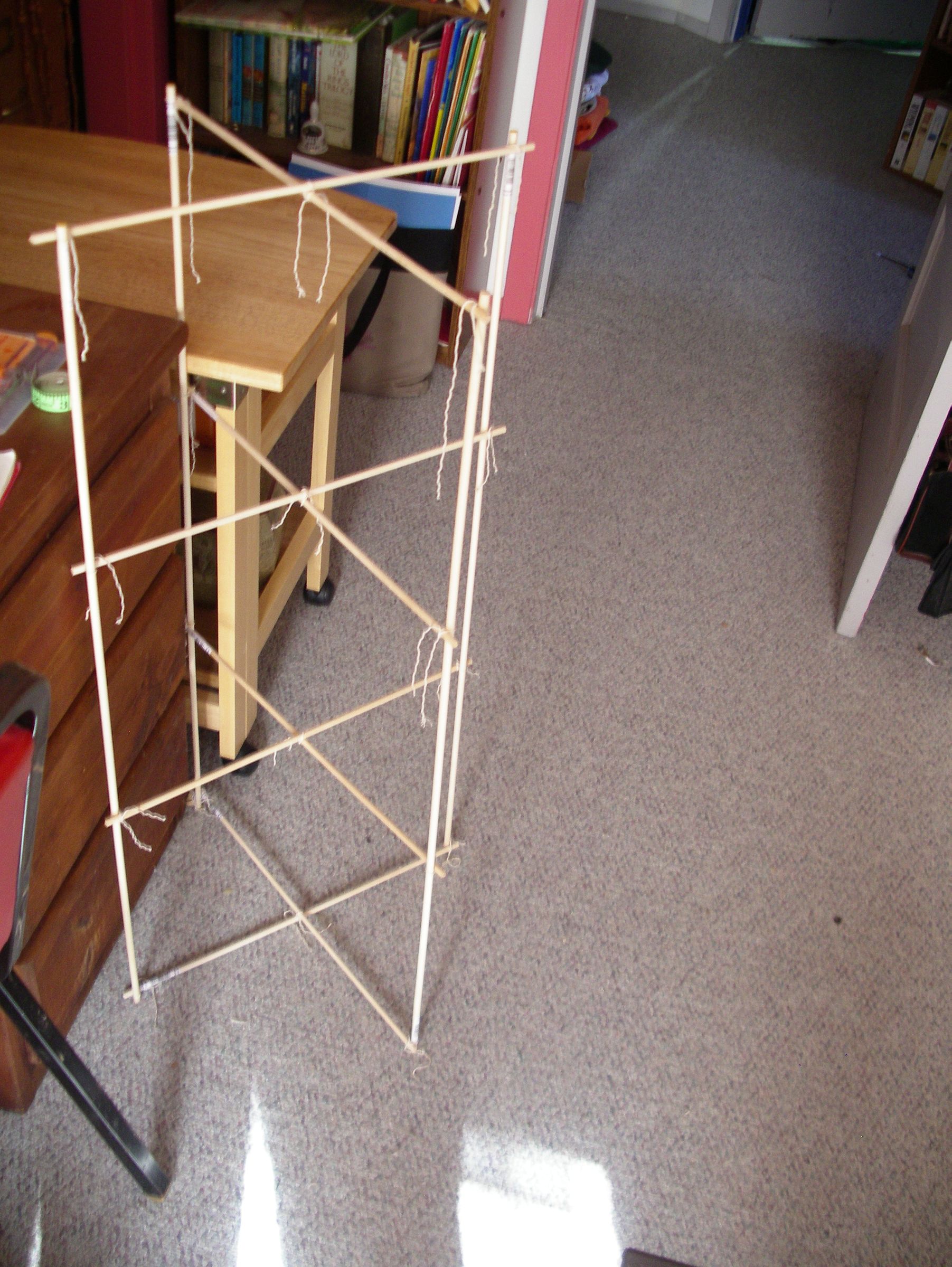 The Box Kite : 5 Steps - Instructables