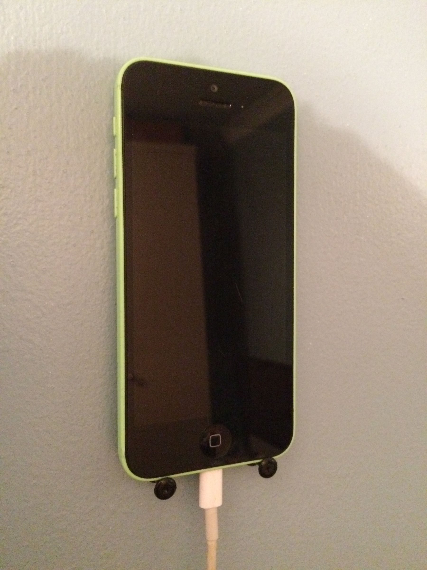 Simple Smart Phone Wall Mount (with Pictures) - Instructables
